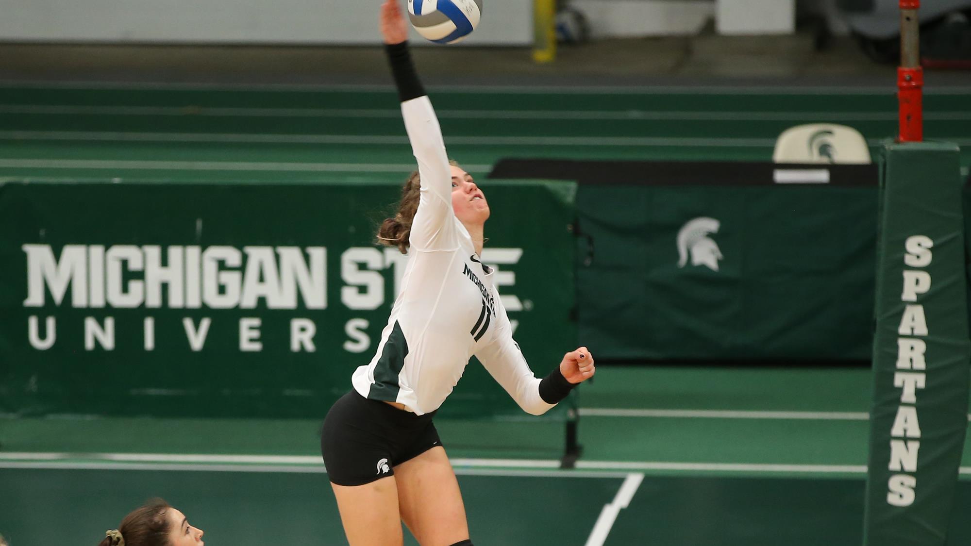 Alyssa Chronowski - Volleyball - Michigan State University Athletics