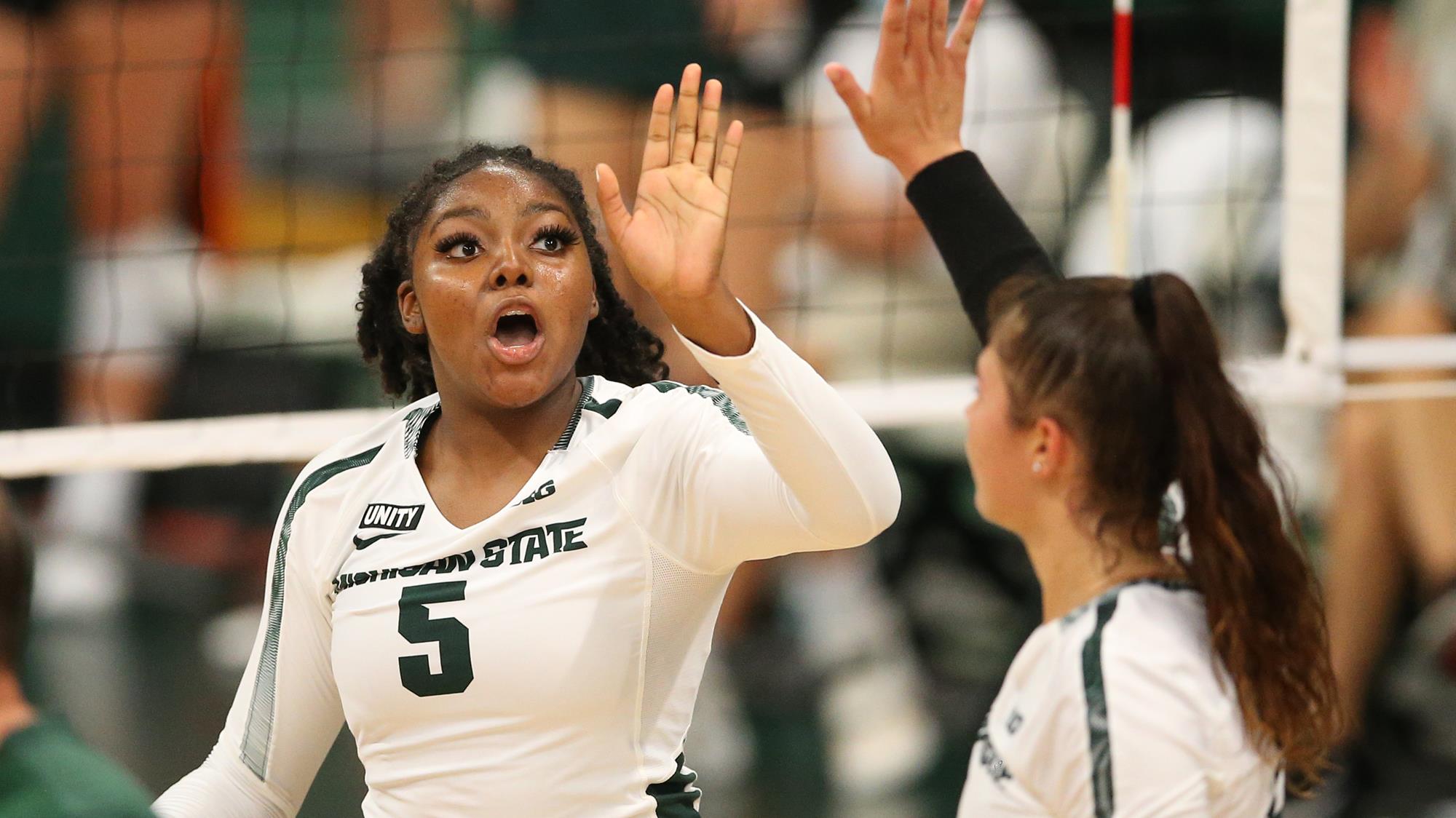 Cecilee Max-Brown - Volleyball - Michigan State University Athletics