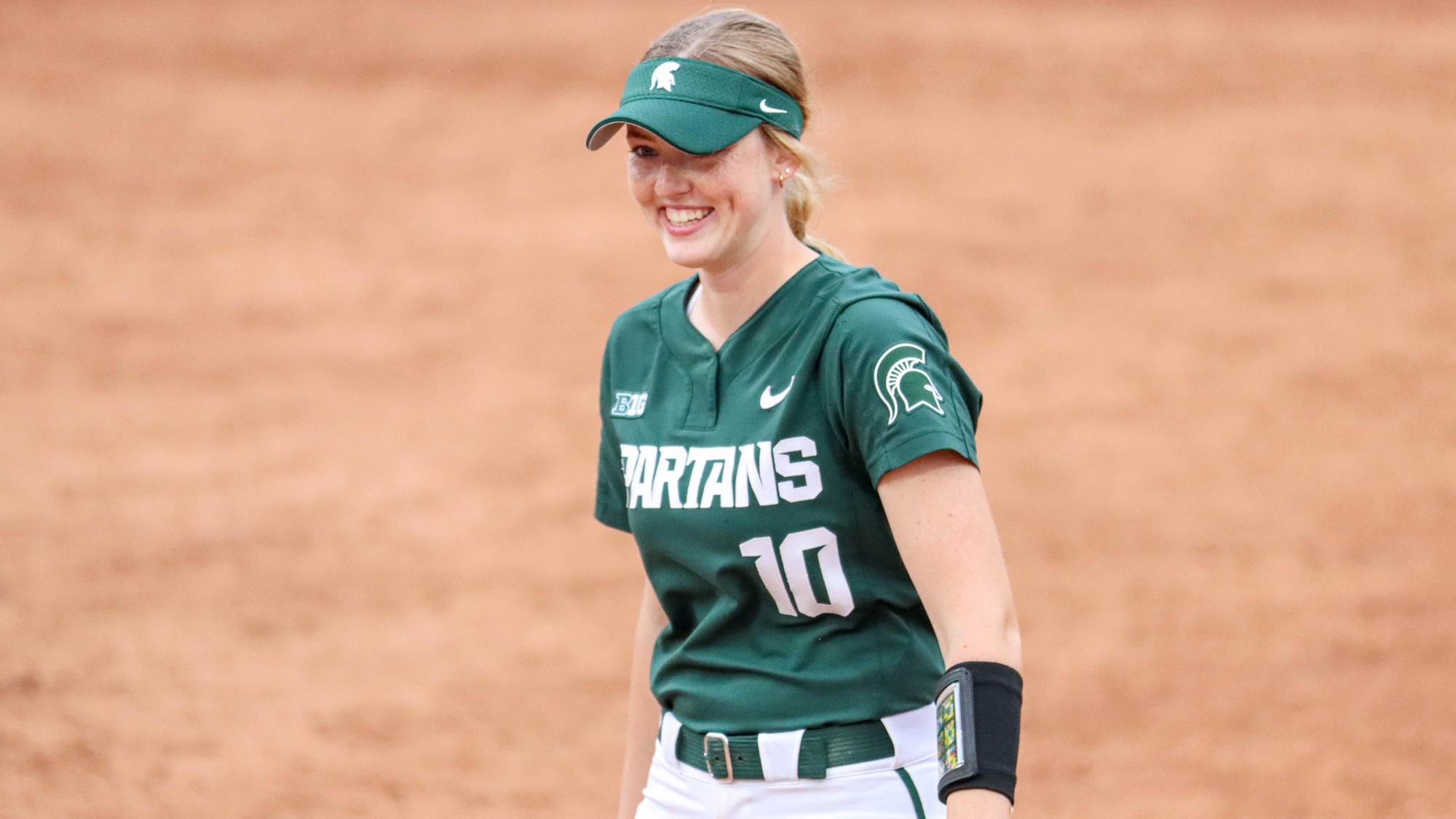 Macy Lee - Softball - Michigan State University Athletics