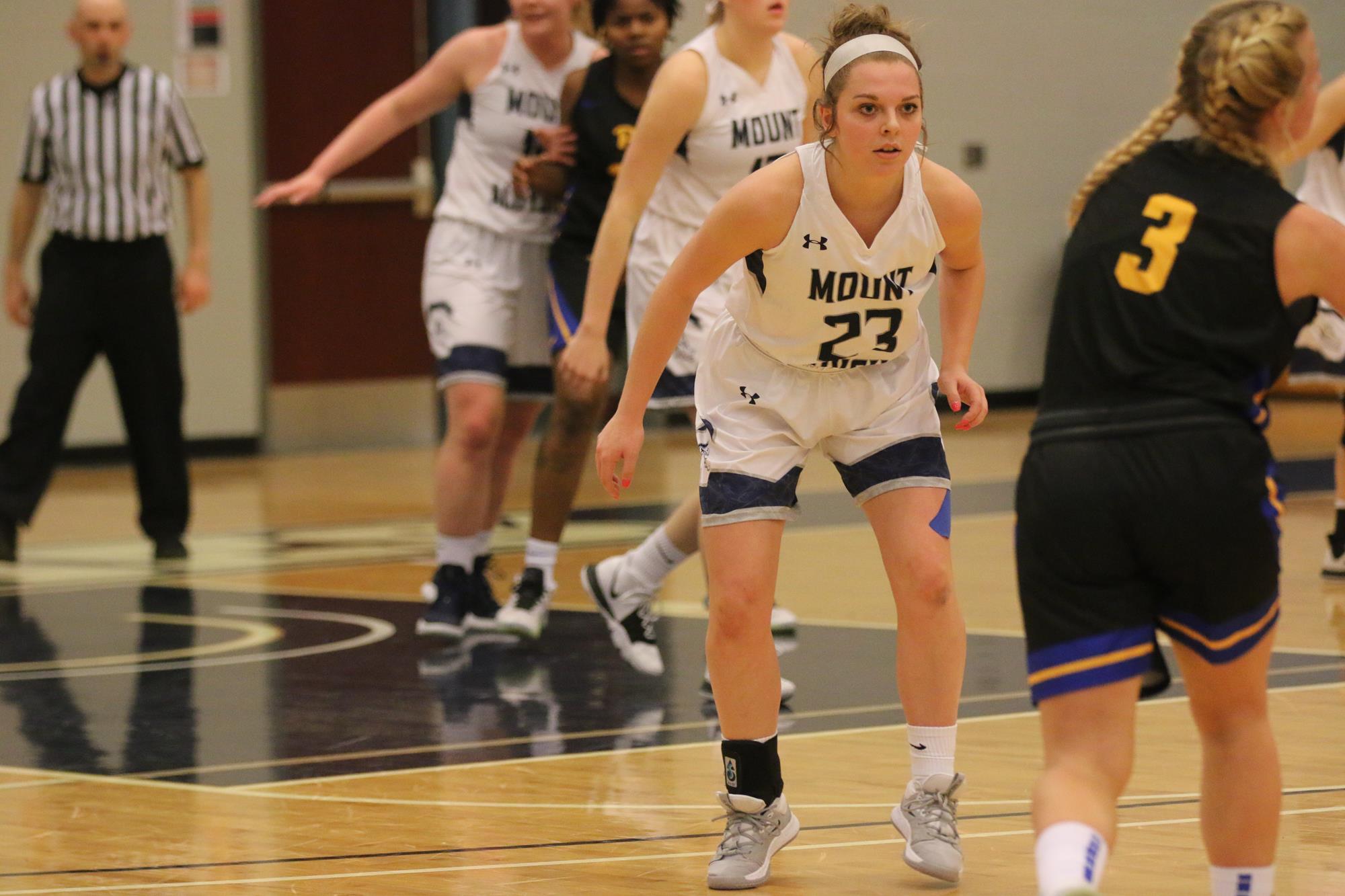 Zoé Harding - Women's Basketball - Mount Aloysius College Athletics
