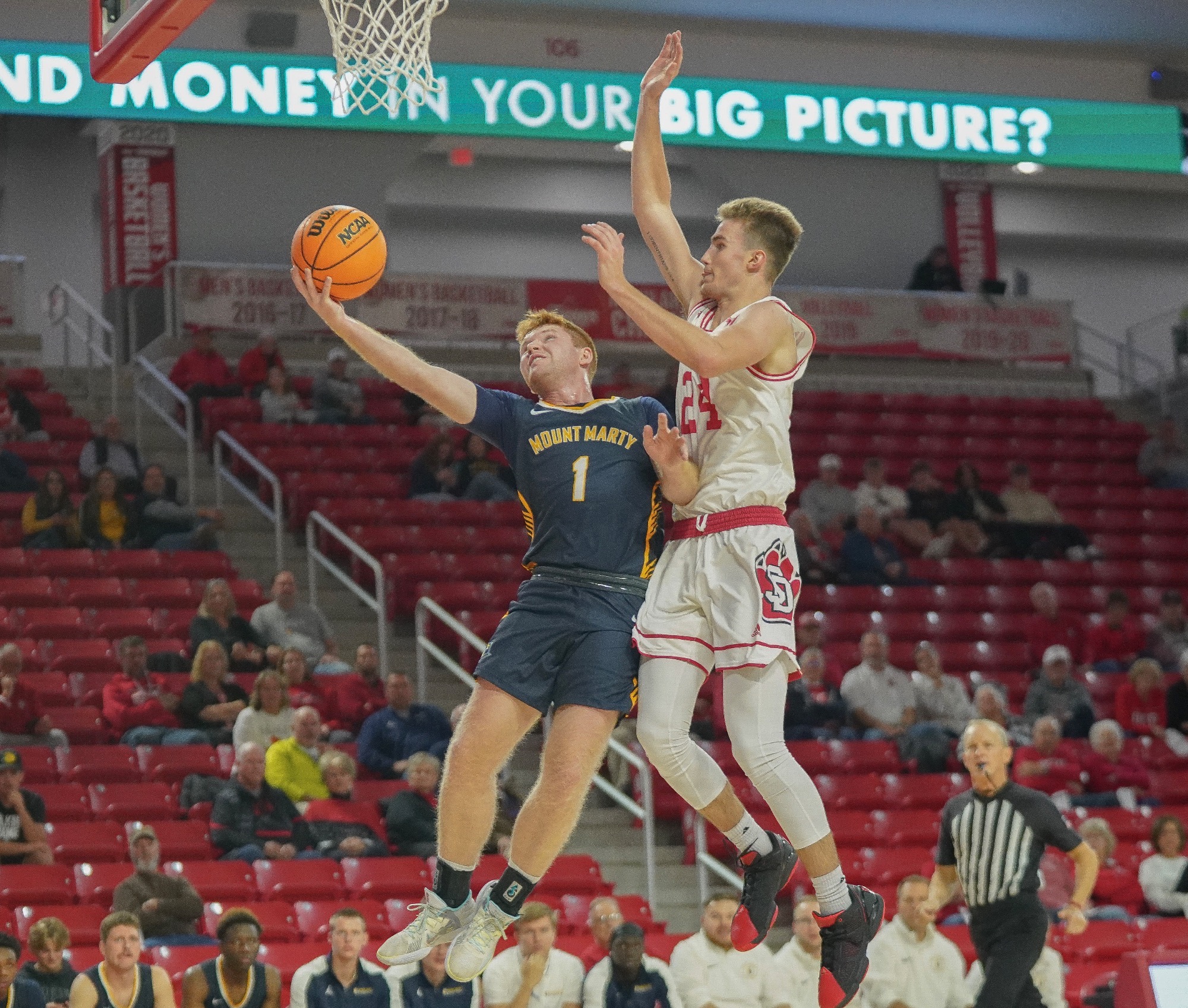 Men's Basketball: Lancers Outlasted By DWU - Mount Marty University