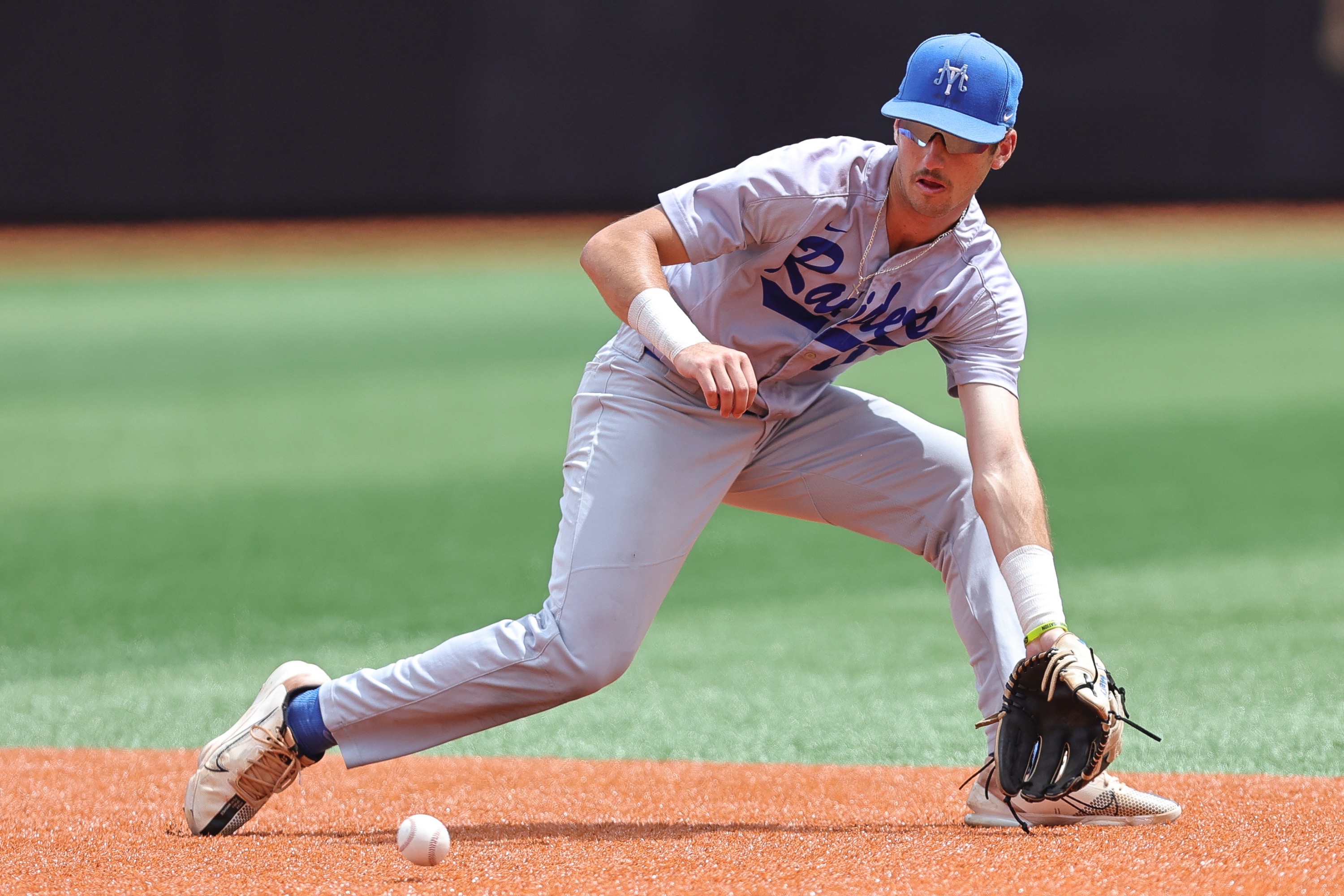 Blue Raiders Fall Behind Early in Loss to Coastal Carolina - Middle ...