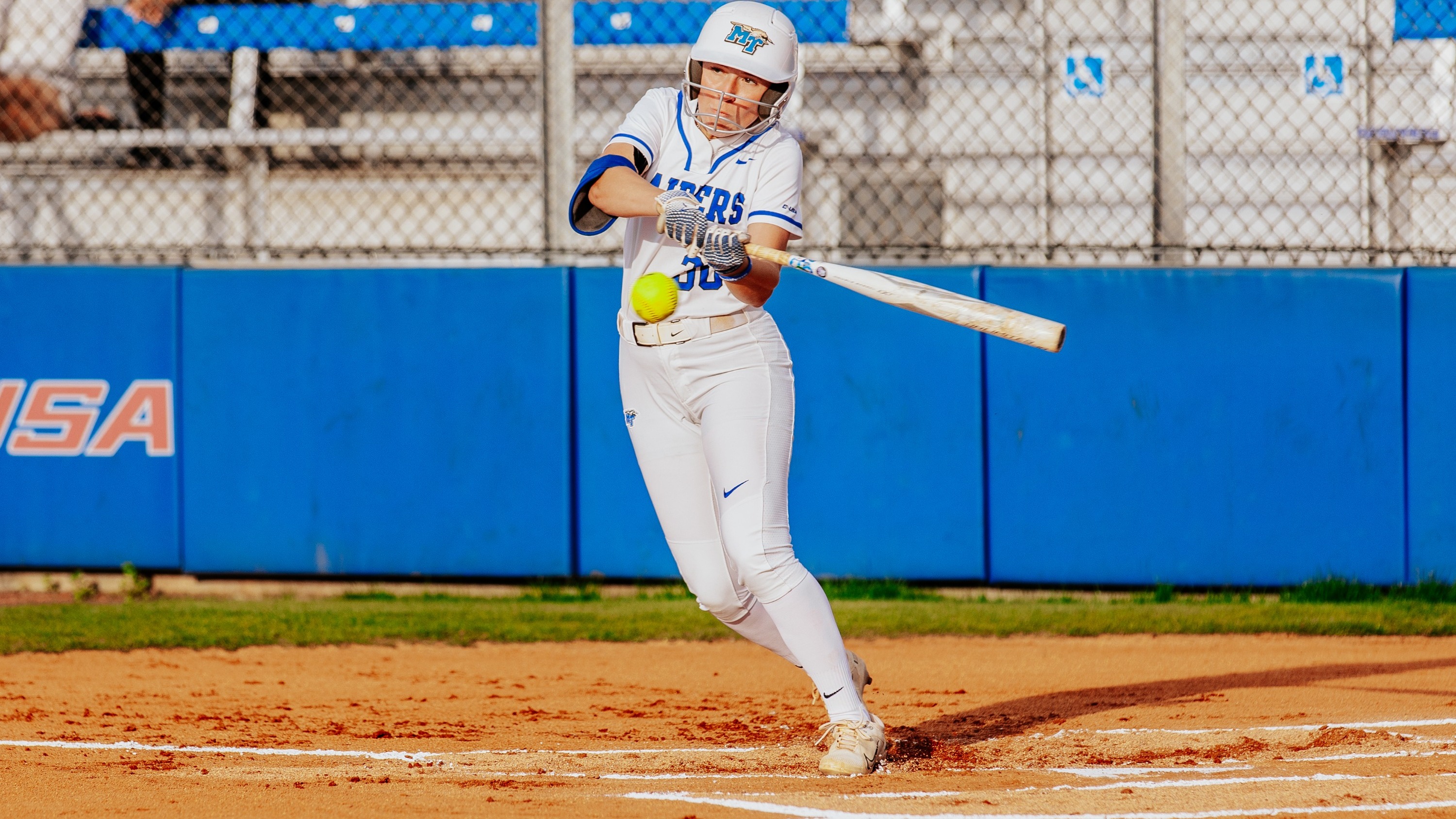 Blue Raiders stop Return of the Roadrunners to start C-USA series with a win - Middle Tennessee ...