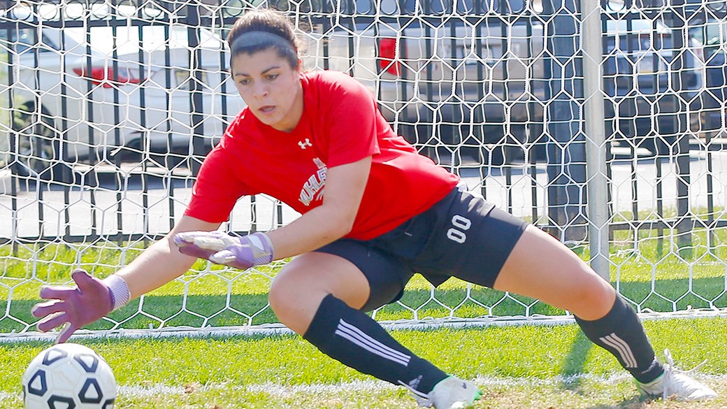 Nicole Gioe - 2015 - Women's Soccer - Muhlenberg College Athletics
