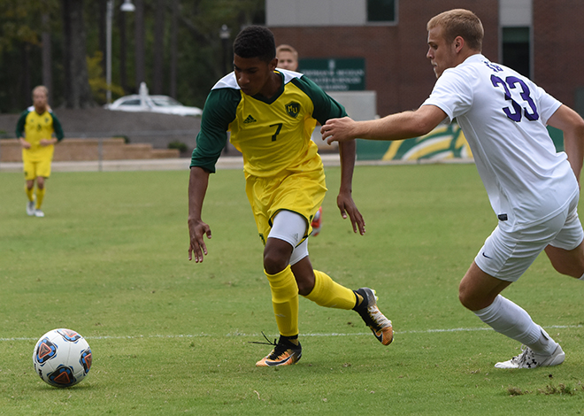 Zvi Ferrari - Men's Soccer - Methodist University Athletics