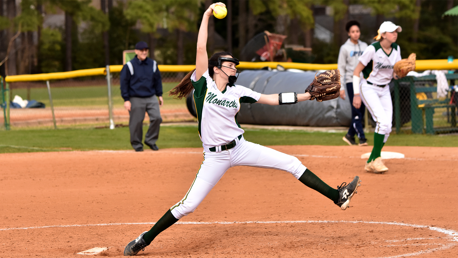 Monarchs Softball Rolls with Impressive Sweep - Methodist University ...