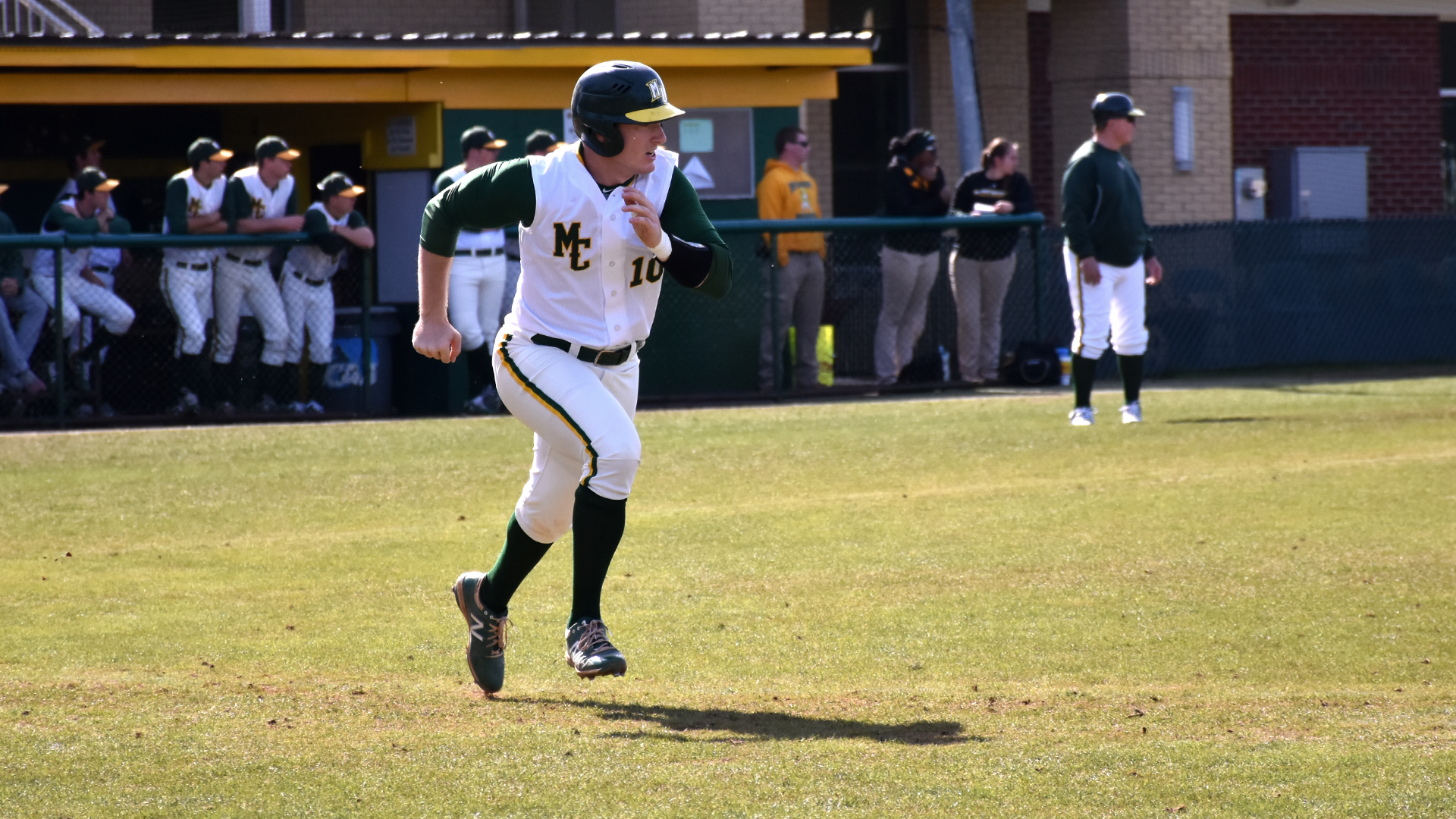 Baseball Earns Win #1 In Conference Play - Methodist University Athletics