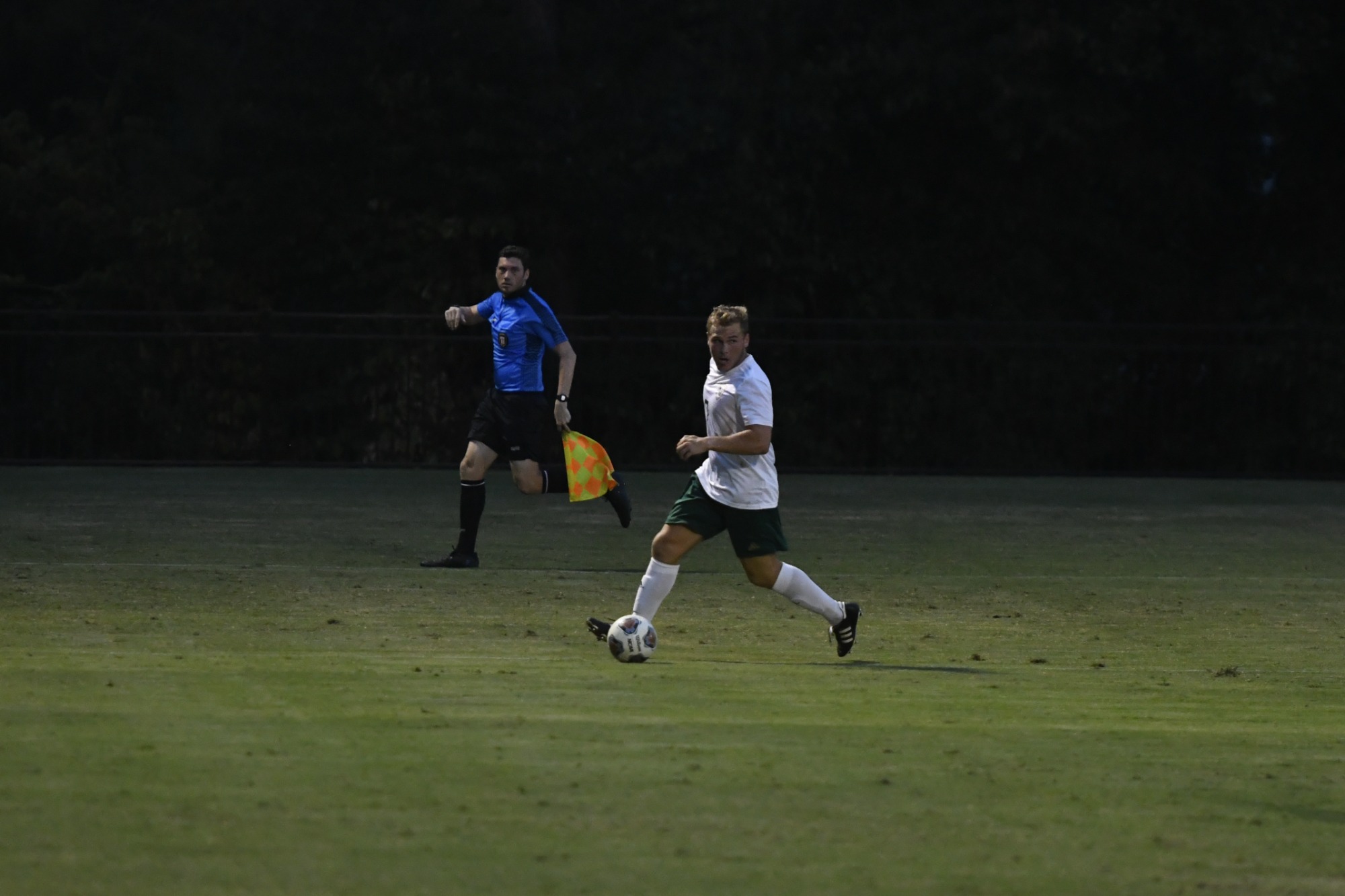 Dynamic Duo of Zeisman and Fouana-Seth Pushed the Monarchs Past the ...