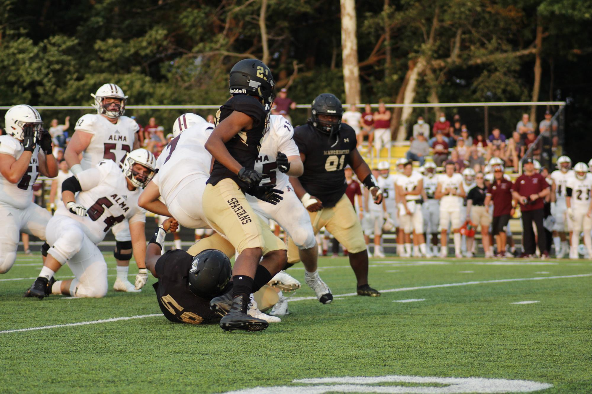 James Mathews Jr. - 2022 - Football - Manchester University