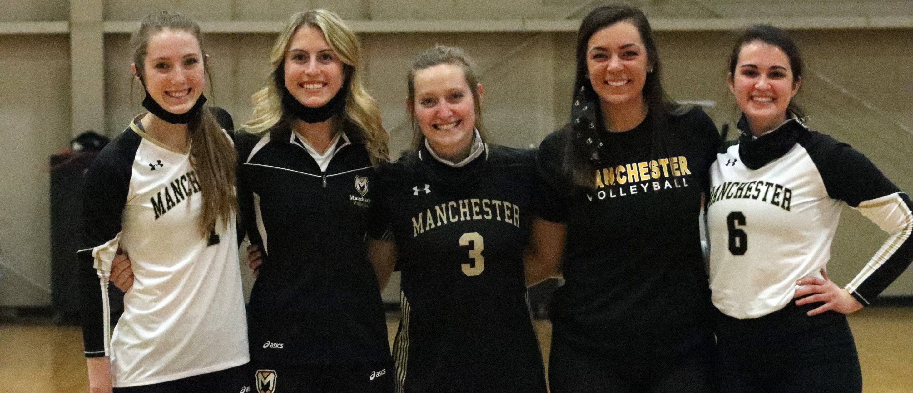 Volleyball Honors Senior Class on Saturday - Manchester University