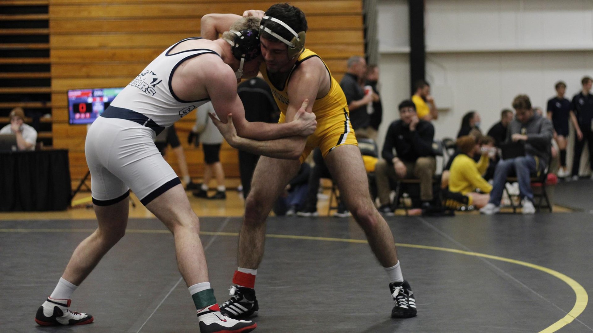 Elijah Phillips - 2021-22 - Men's Wrestling - Manchester University