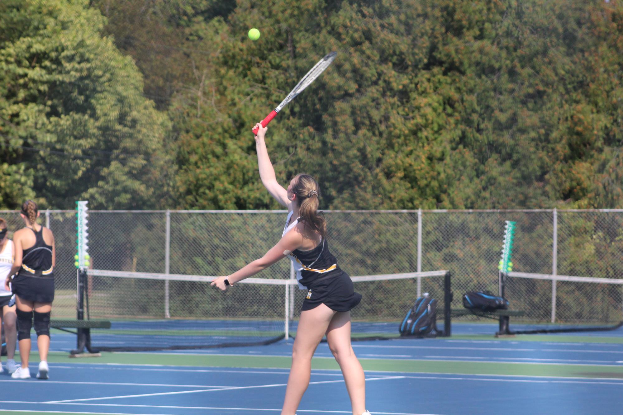 Evelyn Minton - 2023-24 - Women's Tennis - Manchester University