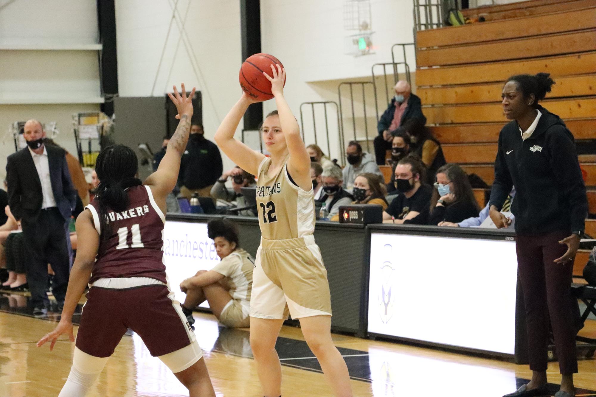 Abby Walker - 2021-22 - Women's Basketball - Manchester University