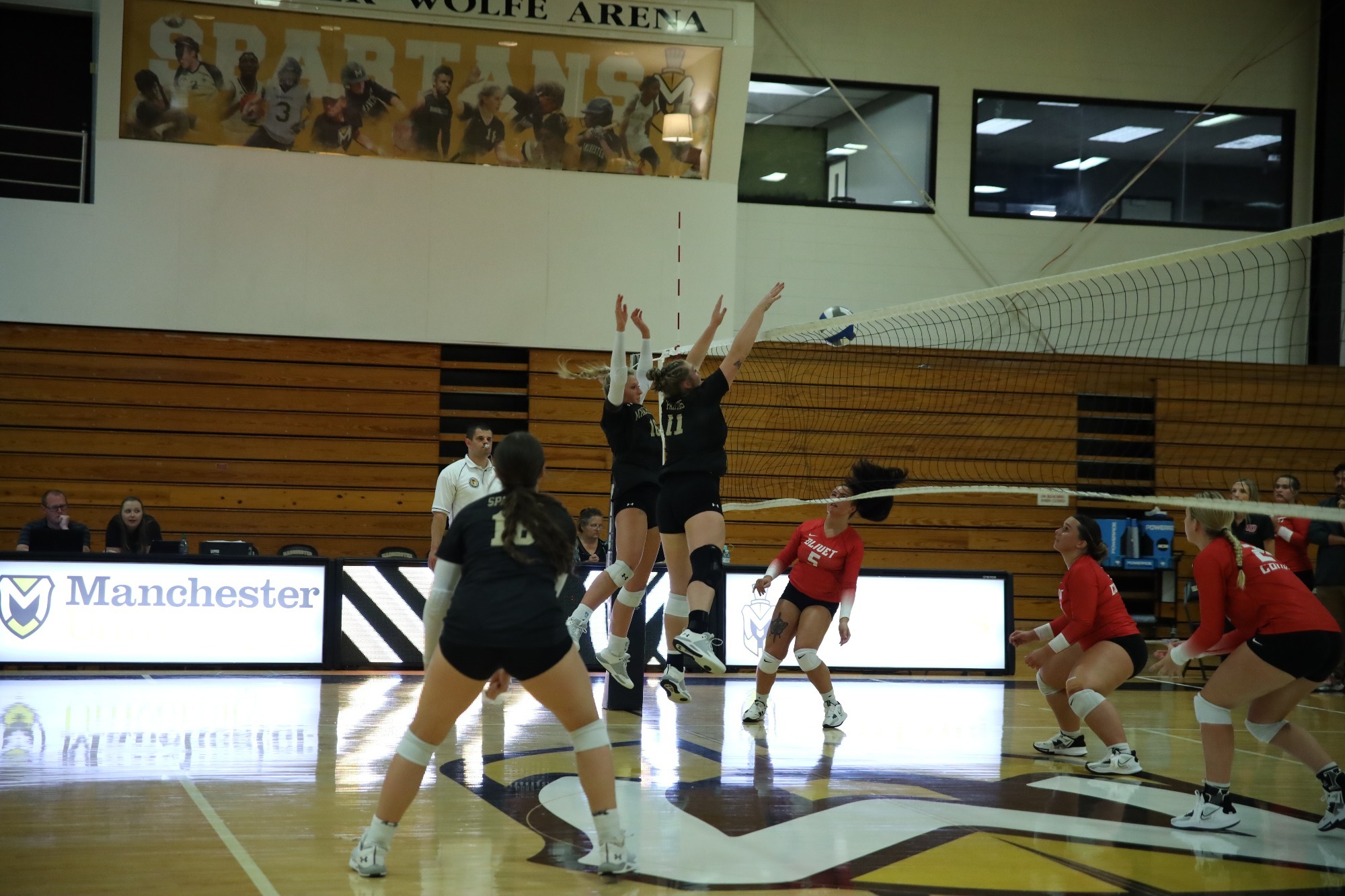 Manchester Volleyball Goes 2-1 at Weekend Invitational - Manchester ...