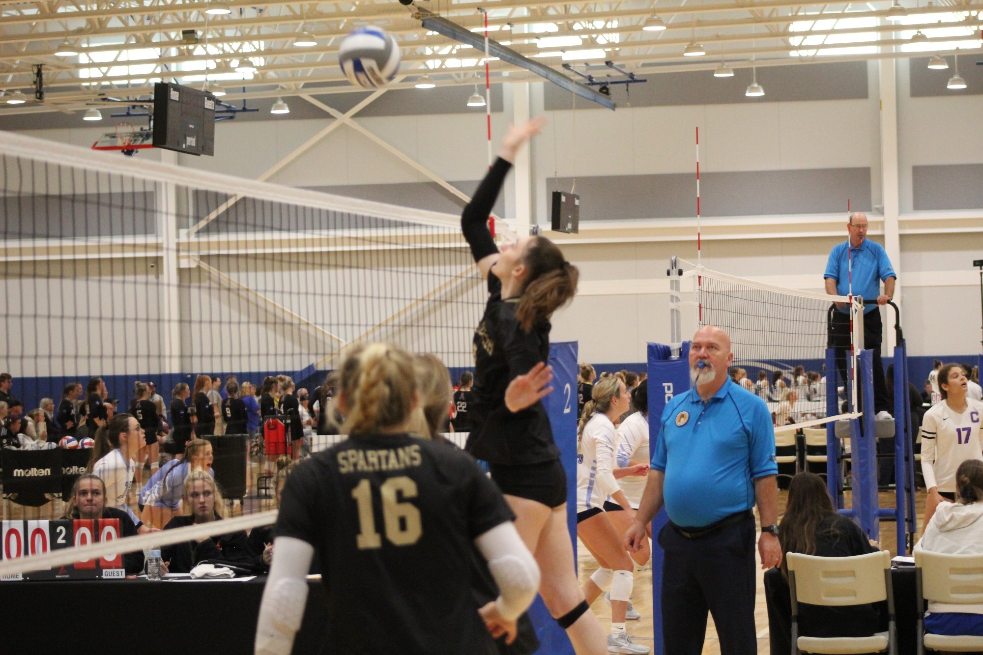 Spartans Take Three in Opening Weekend Invite - Manchester University