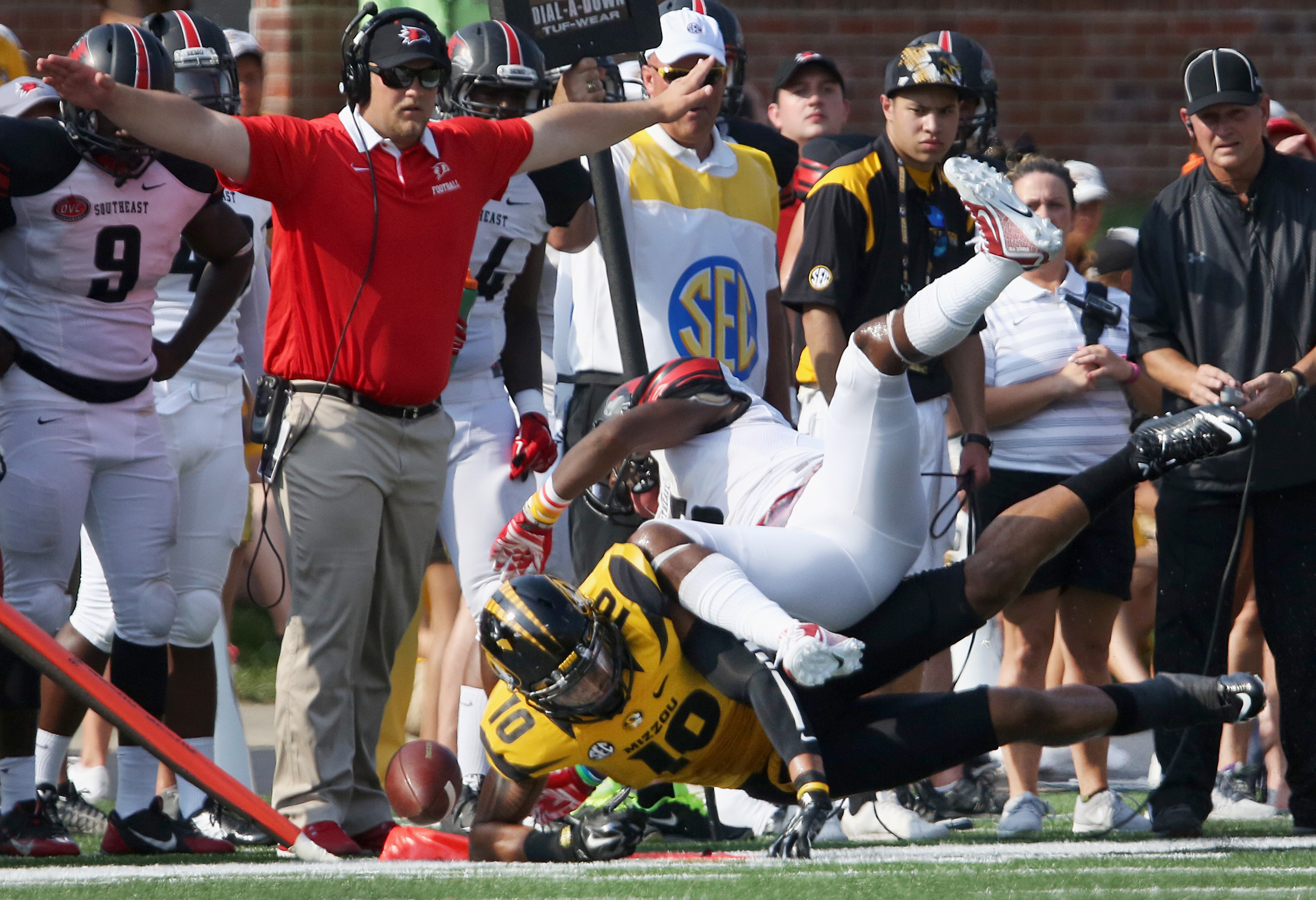 Kentrell Brothers - Football - University of Missouri Athletics