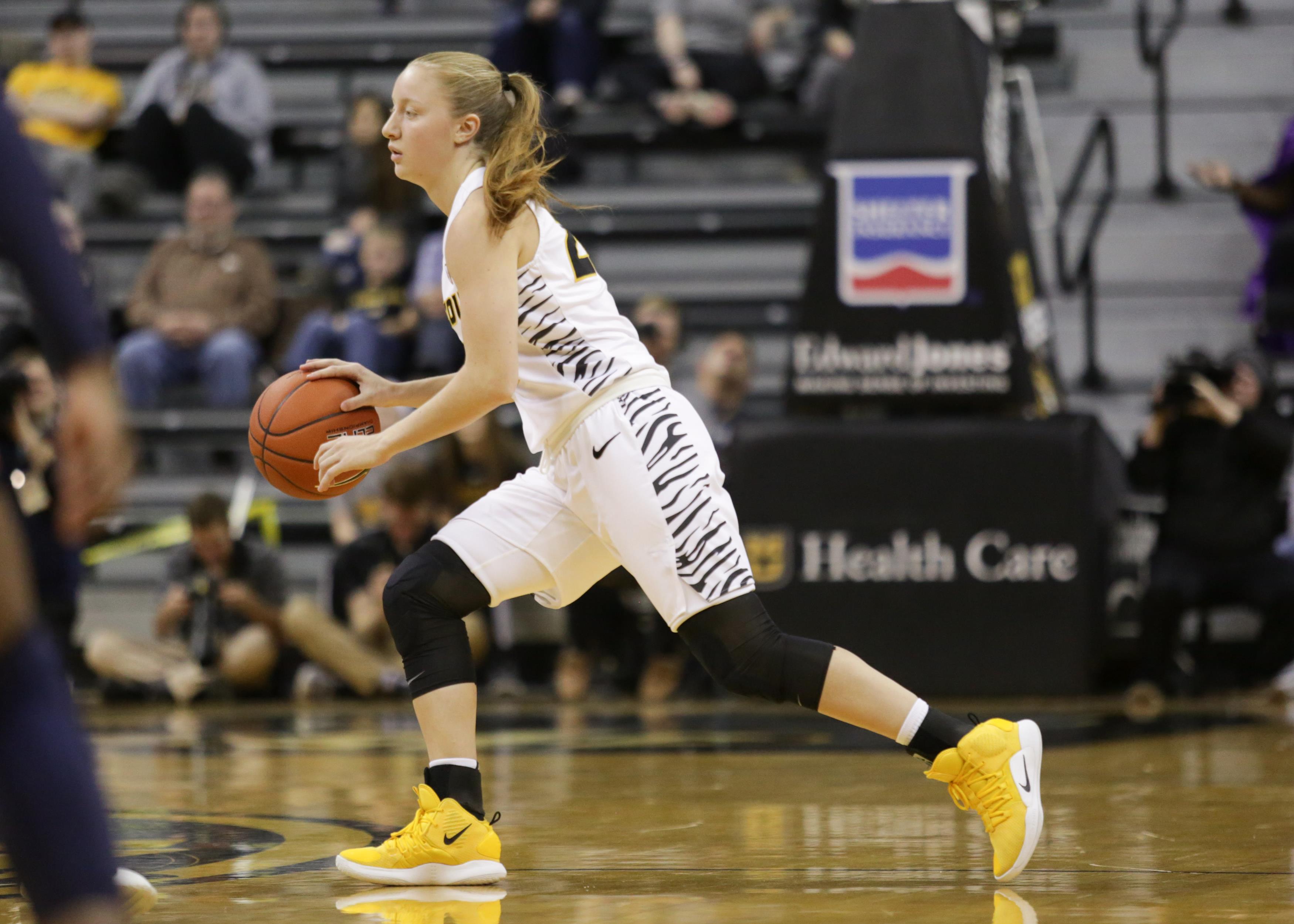 Jordan Chavis - Women's Basketball - University of Missouri Athletics