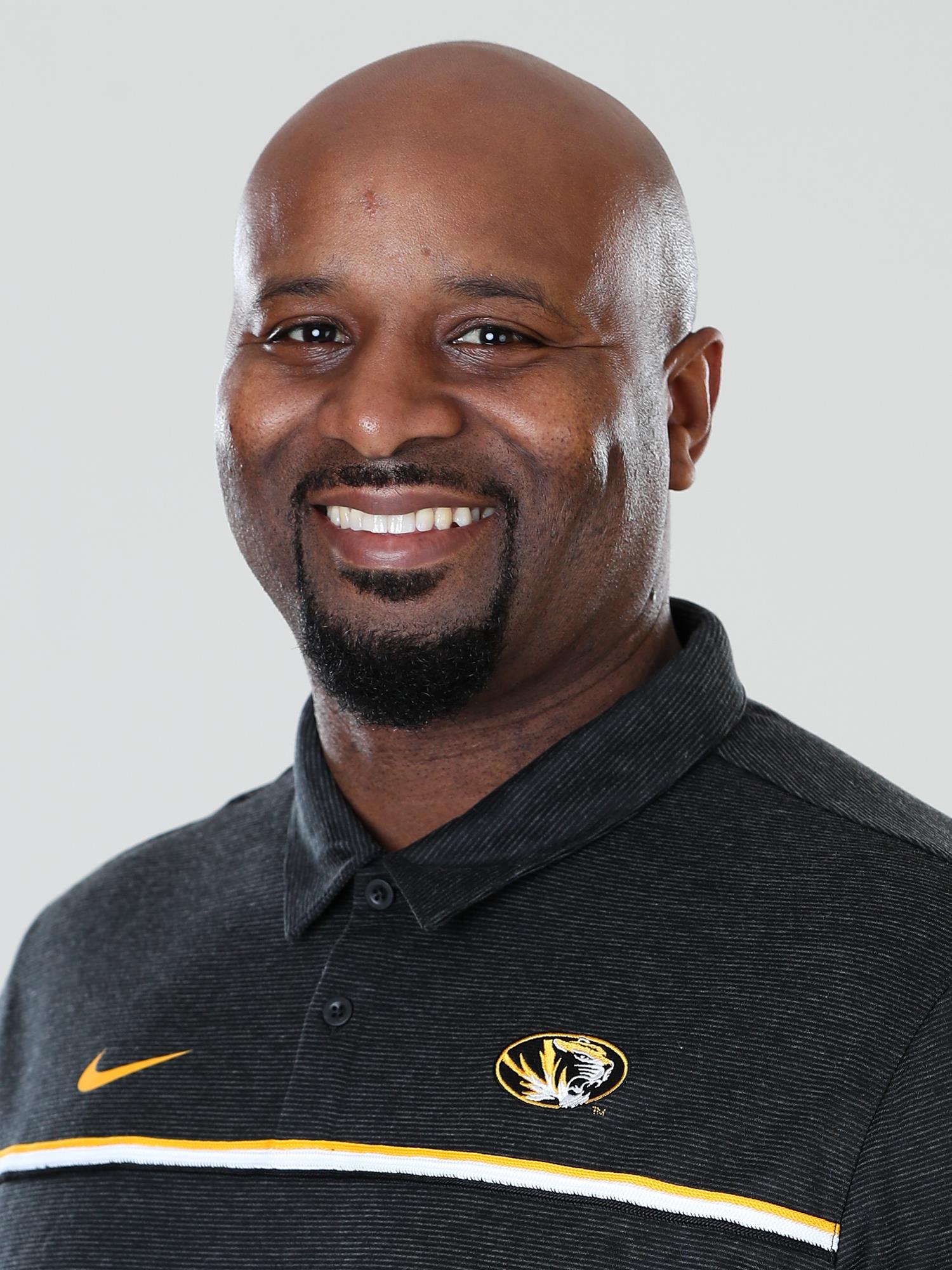 Aaron Fletcher - Football Coach - University of Missouri Athletics