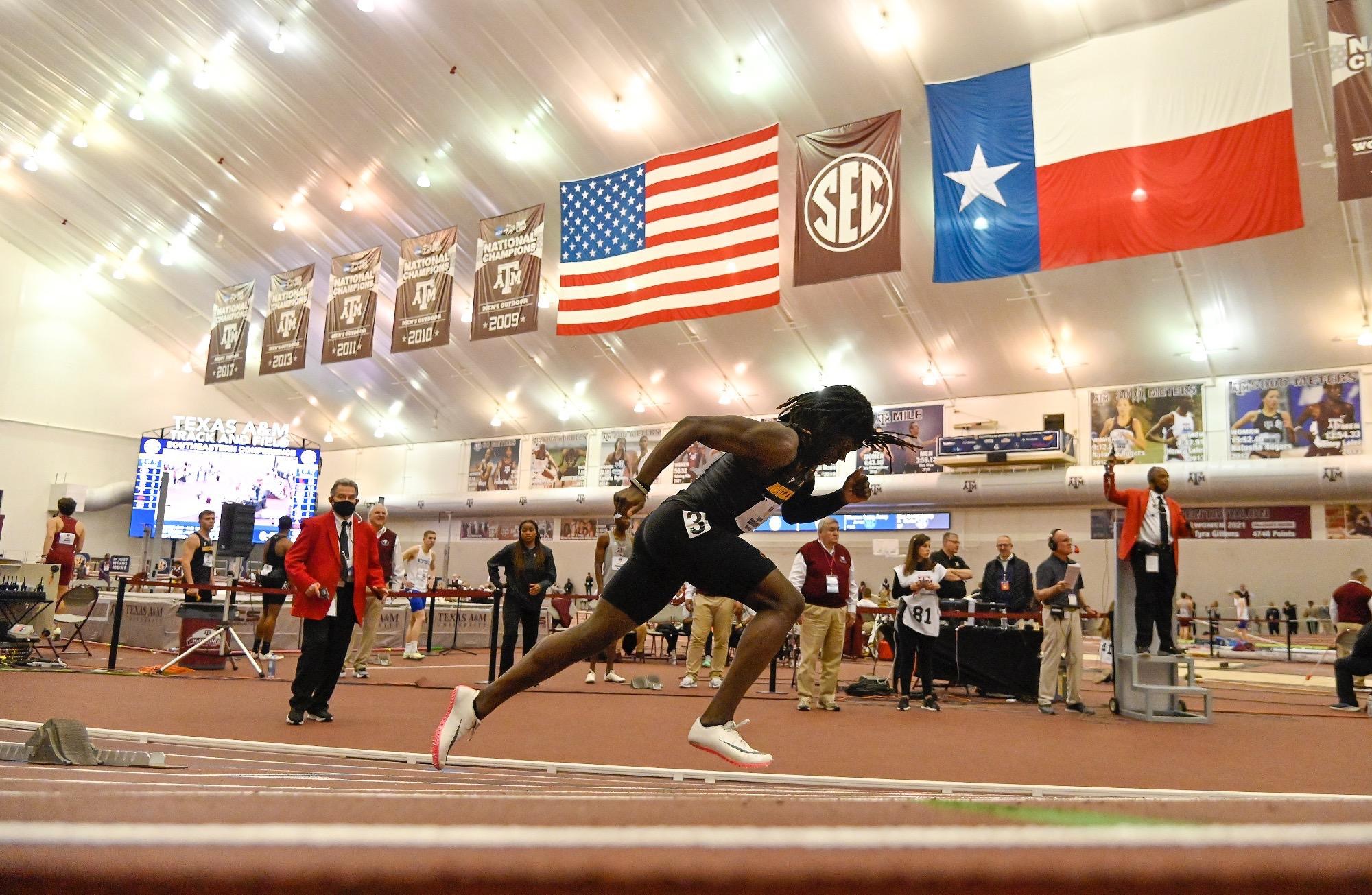 Isaiah Vigliano - Track & Field - University of Missouri Athletics