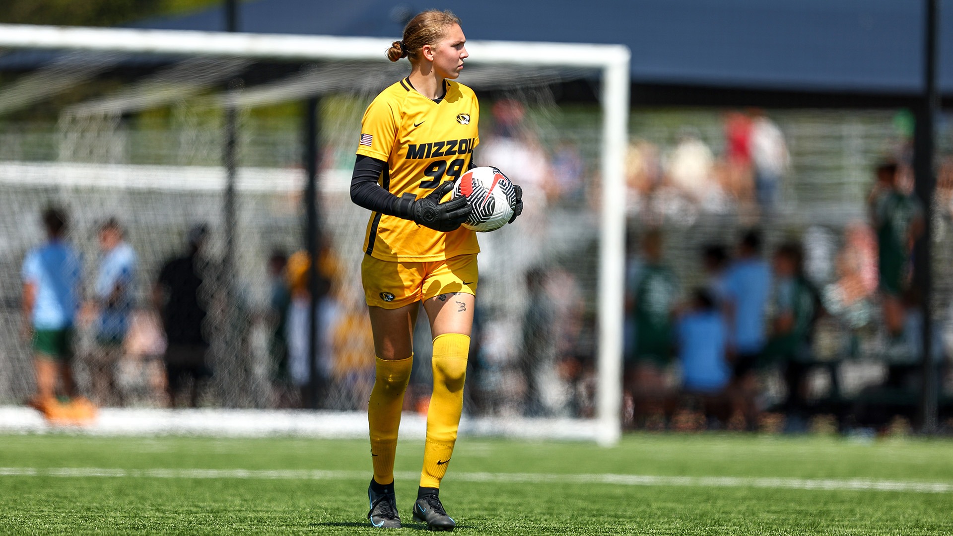 Bella Hollenbach - Soccer - University of Missouri Athletics