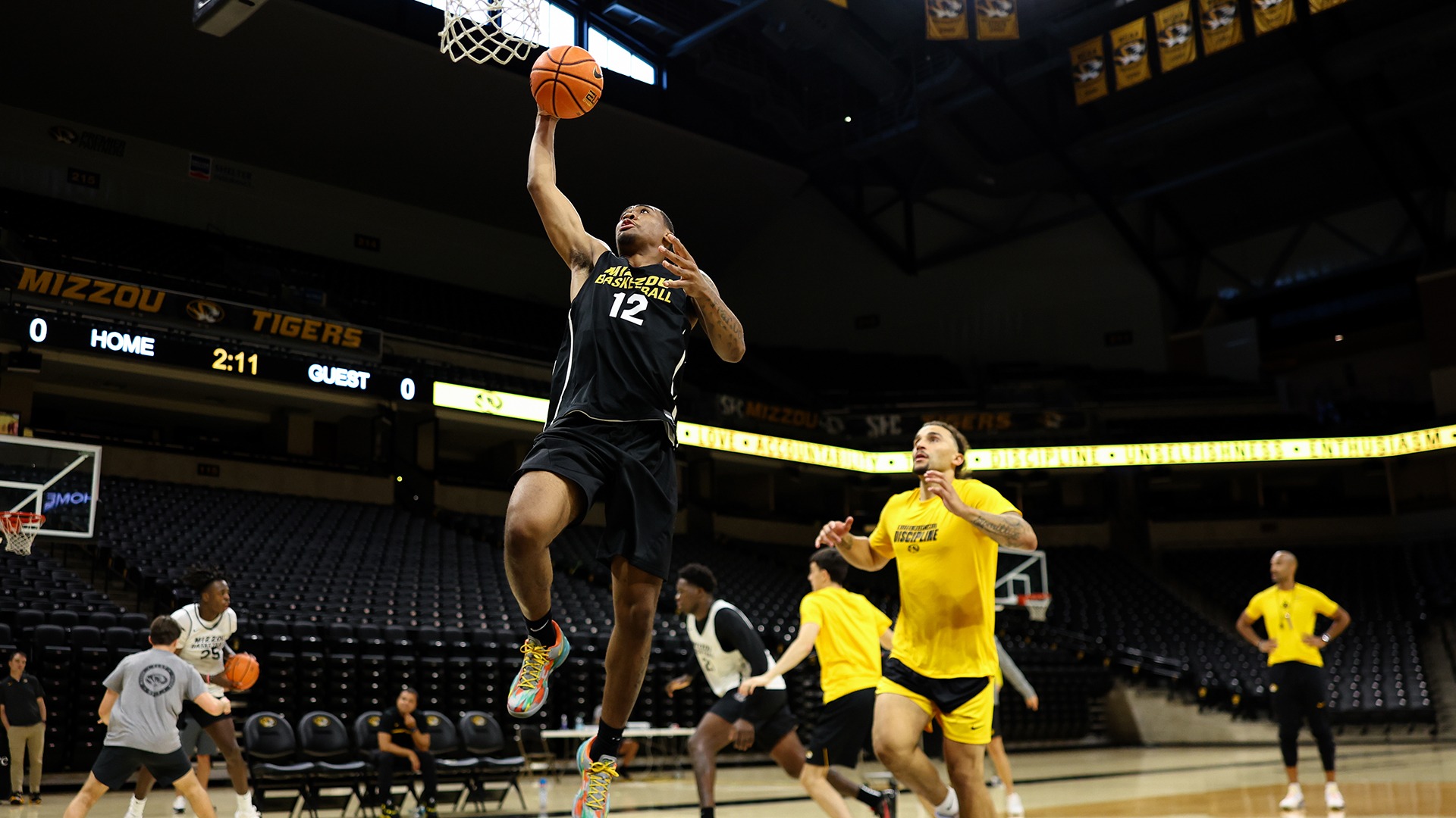 Men’s Basketball Lands All-Big Ten Guard Tony Perkins - University of ...