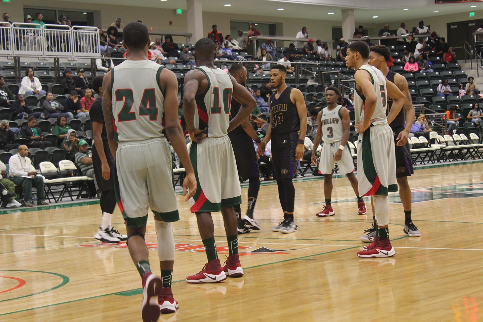 Jevon Smith - 2016-2017 - Men's Basketball - Mississippi Valley State ...