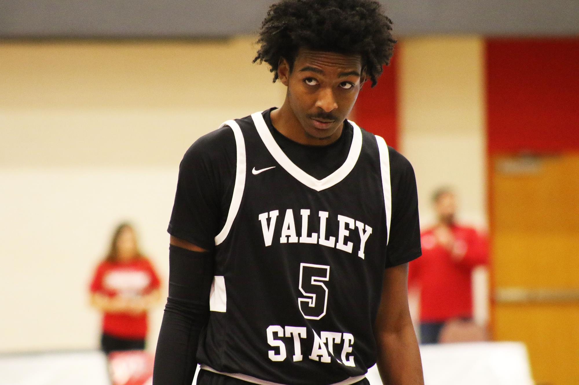 Alexander Perry - 2021-2022 - Men's Basketball - Mississippi Valley ...