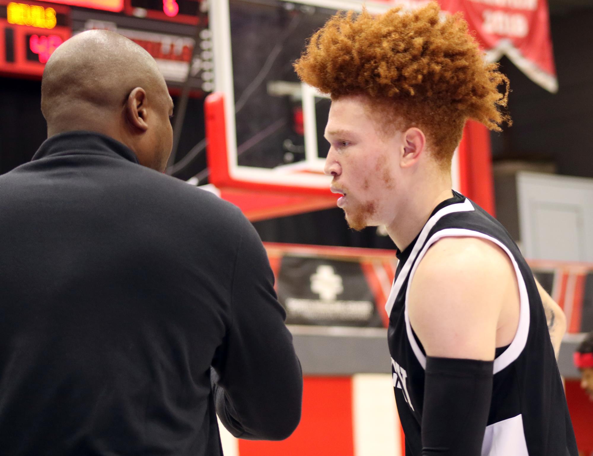 Elijah Davis - 2021-2022 - Men's Basketball - Mississippi Valley State ...