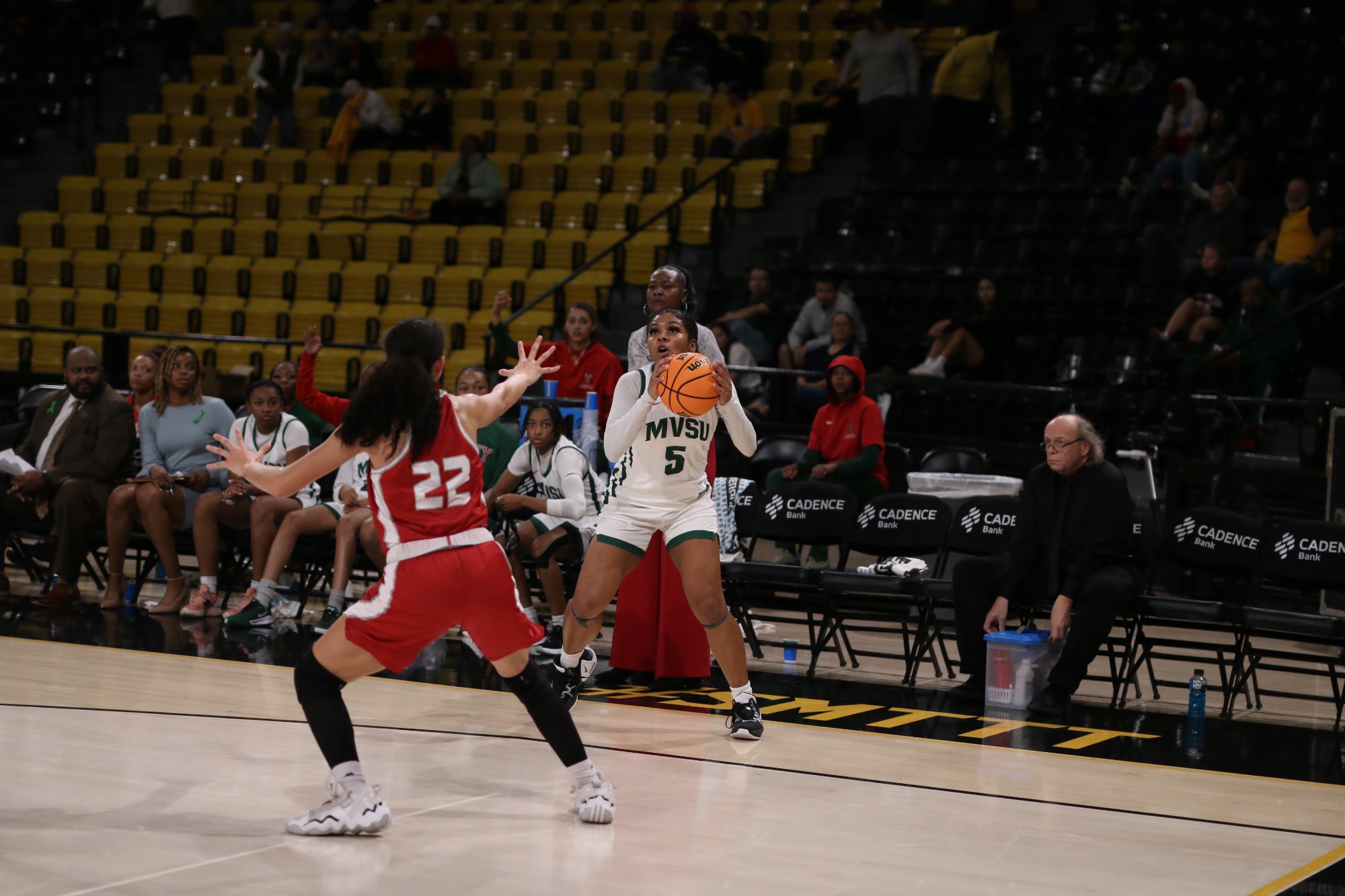 Zakiya Mahoney - 2022-2023 - Women's Basketball - Mississippi Valley ...