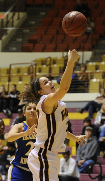 Cierra Thompson - Women's Basketball - MSU Athletics