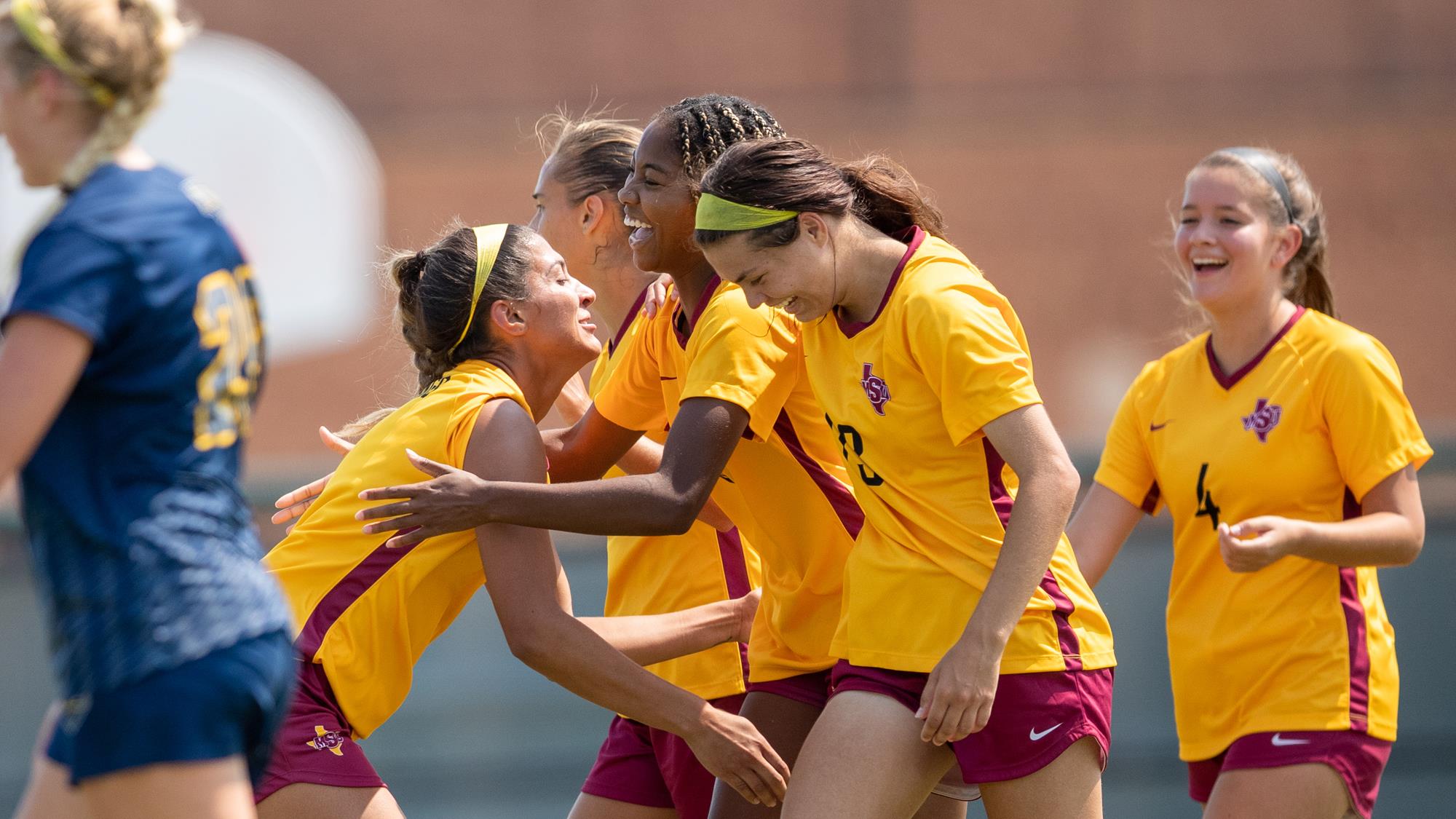Jewel Lewis - Women's Soccer - MSU Athletics