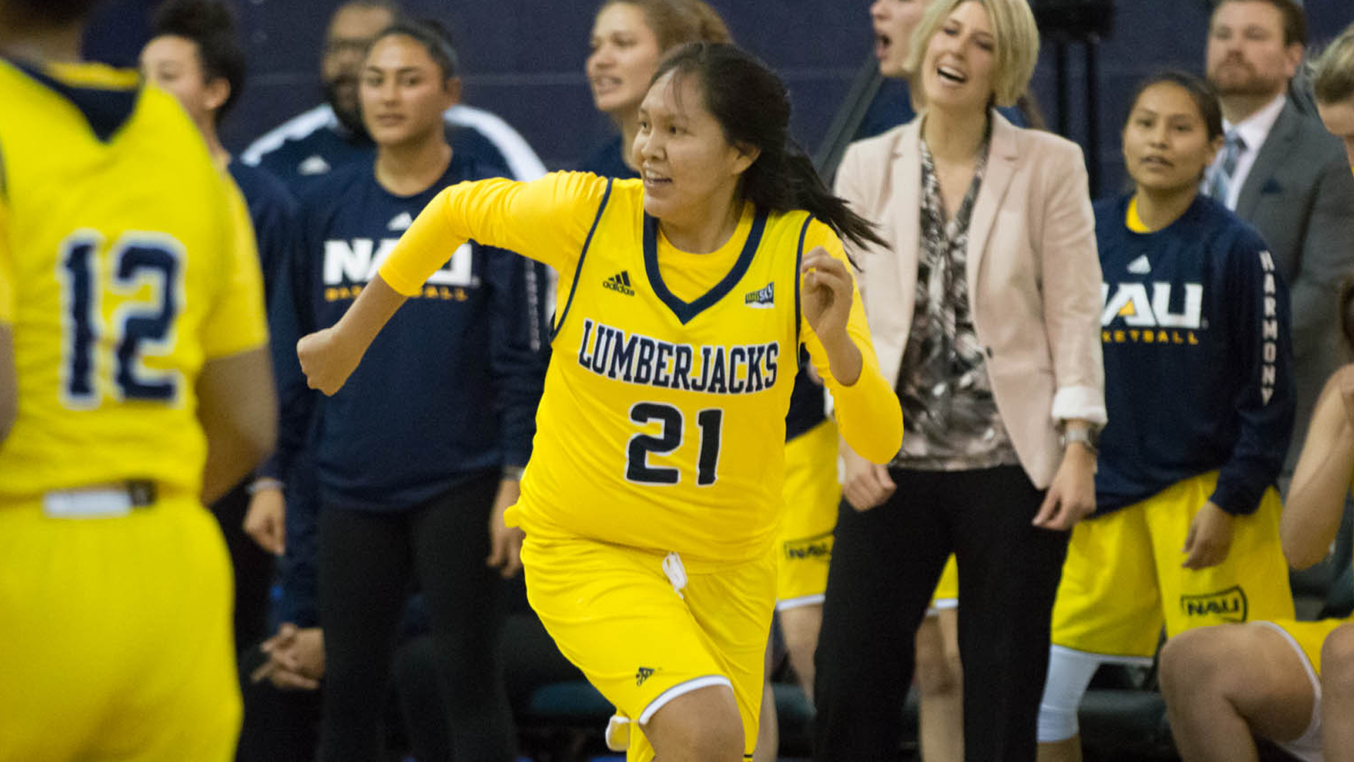 Tsingine Achieves Success Through Basketball, Returns to Tuba City on ...