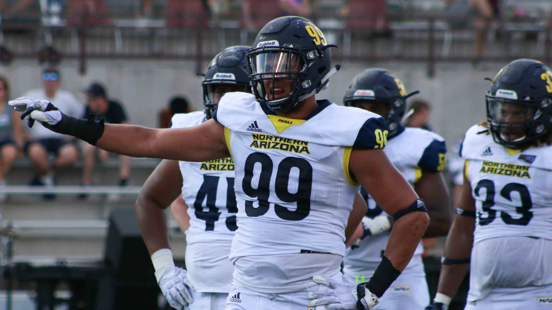 Carson Taylor - Football - Northern Arizona University Athletics