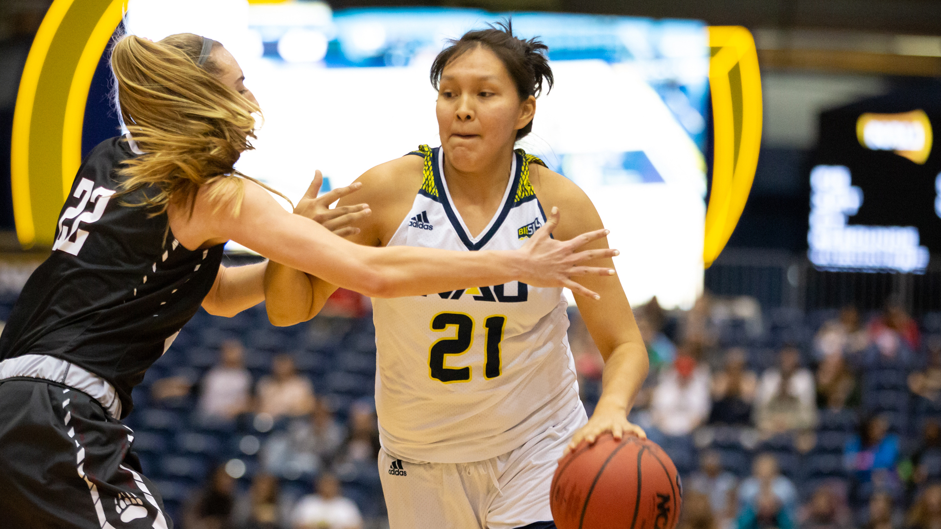Tate Tsingine - Women's Basketball - Northern Arizona University Athletics