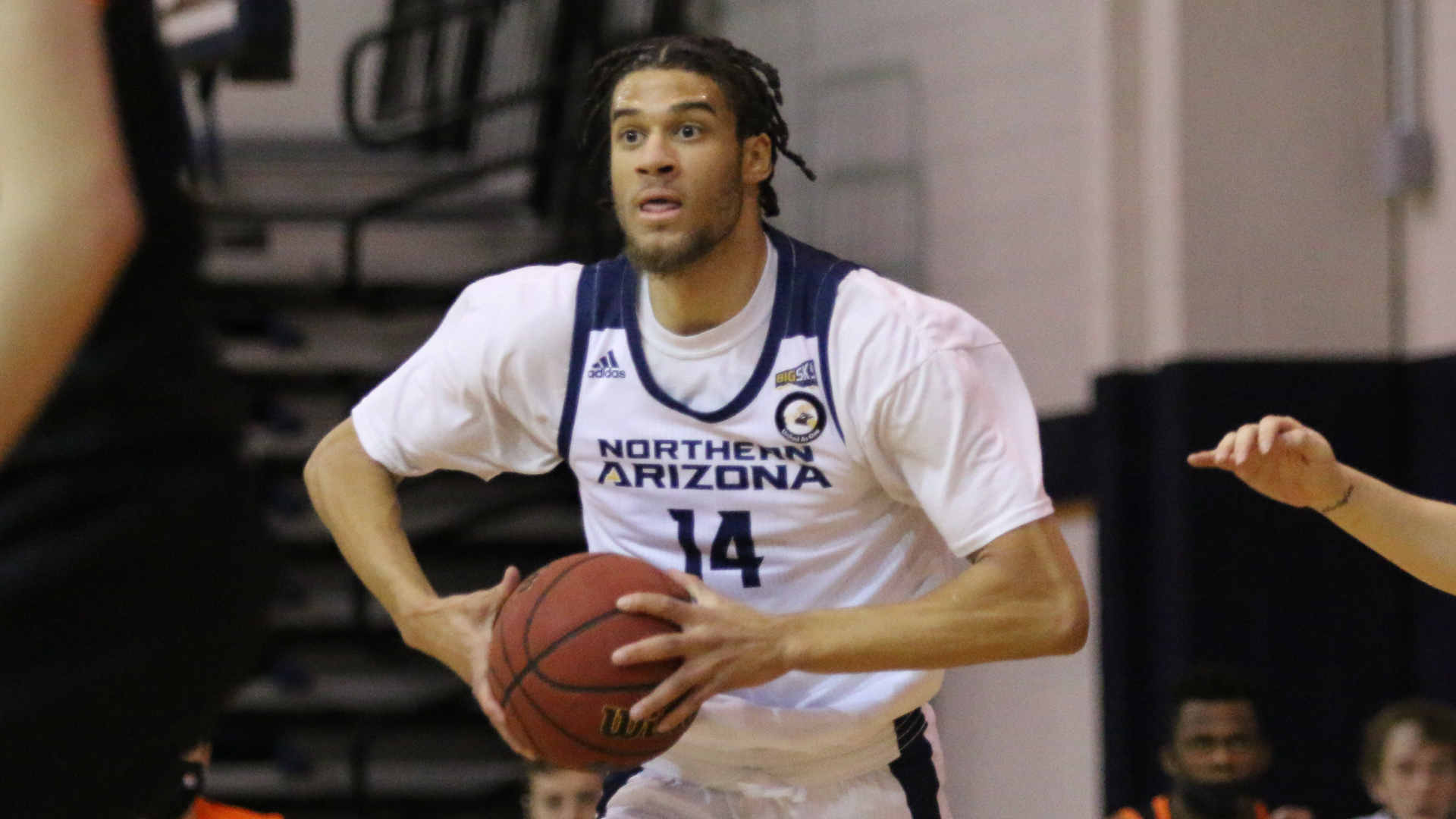 Isaiah Lewis - Men's Basketball - Northern Arizona University Athletics