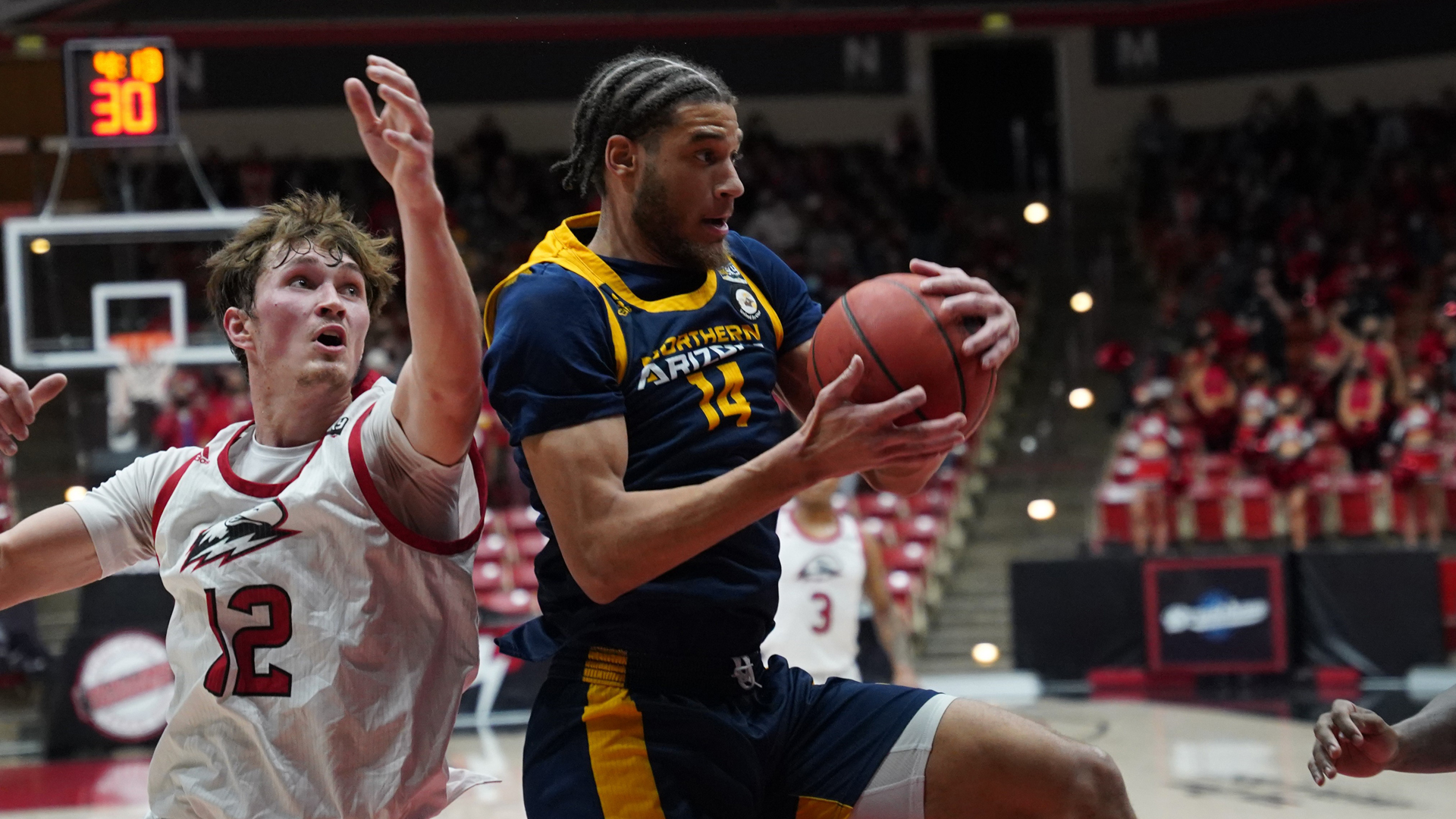 Isaiah Lewis - Men's Basketball - Northern Arizona University Athletics