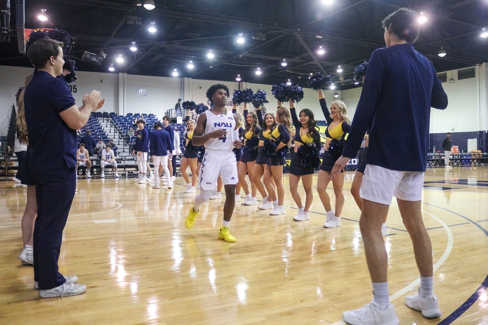 NAU Basketball Eyes Fourth Straight Win Hosting Southern Utah on ...