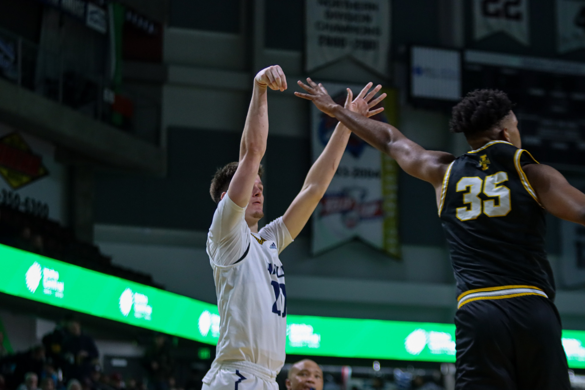 NAU Men’s Basketball Advances to Big Sky Quarterfinal with 87-76 Win ...
