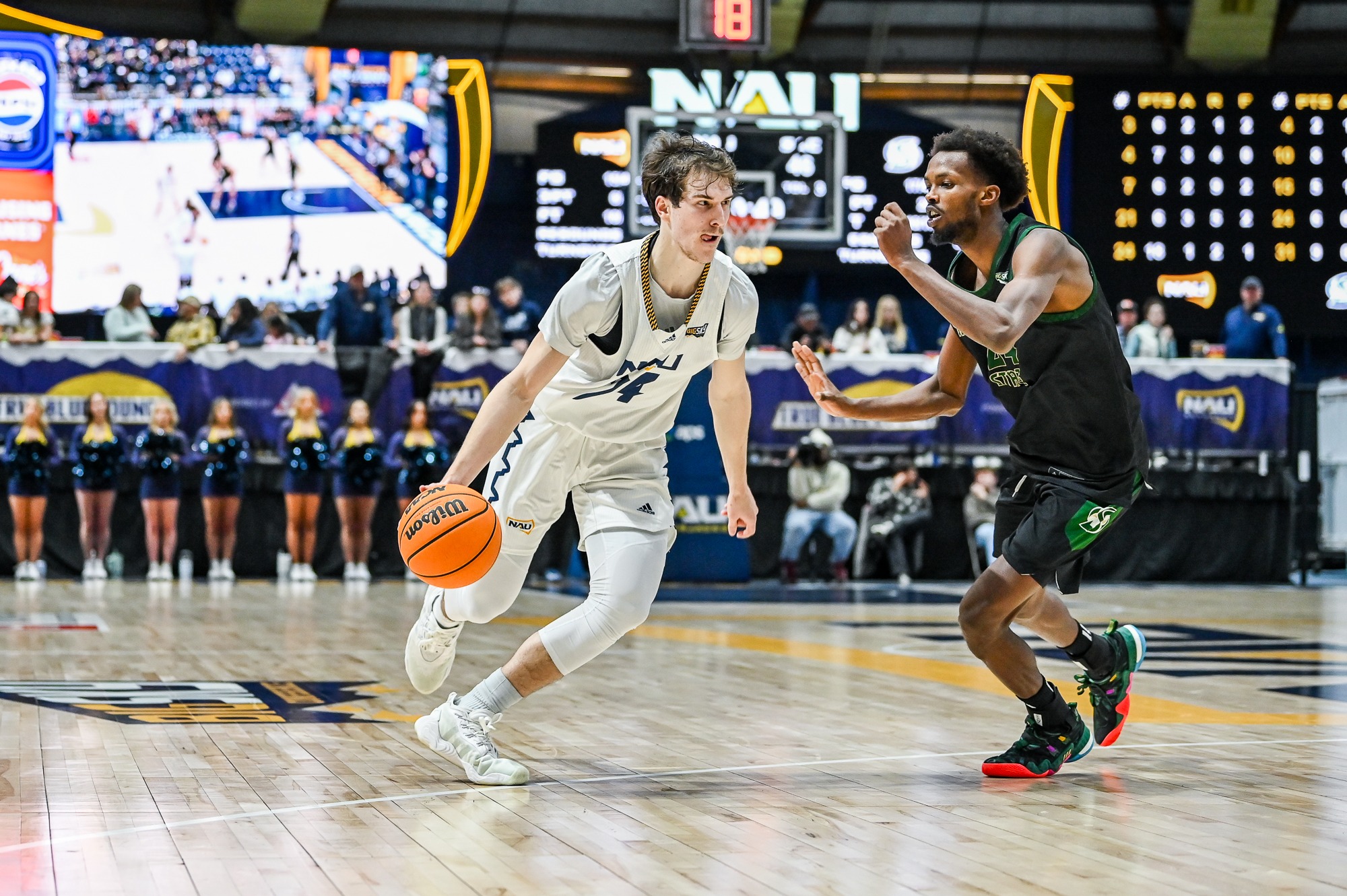 NAU Basketball Wins Fifth-Straight in Flagstaff with 70-61 Victory to ...