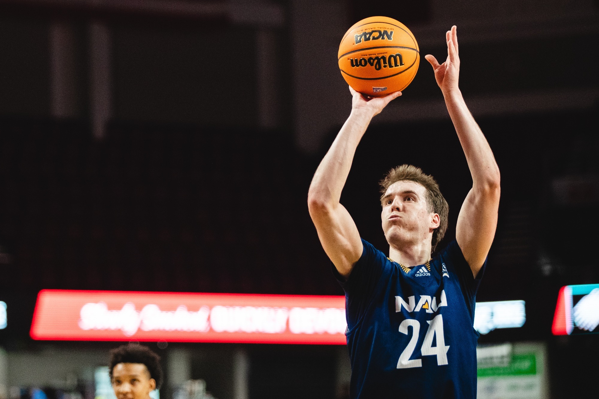 NAU Basketball Set for First Round CBI Matchup with Queens on Sunday ...