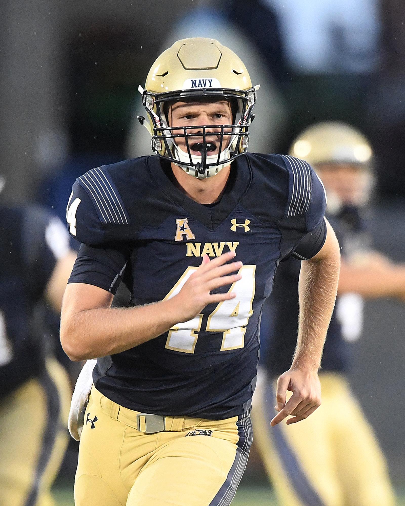 Michael Pifer - Football - Naval Academy Athletics