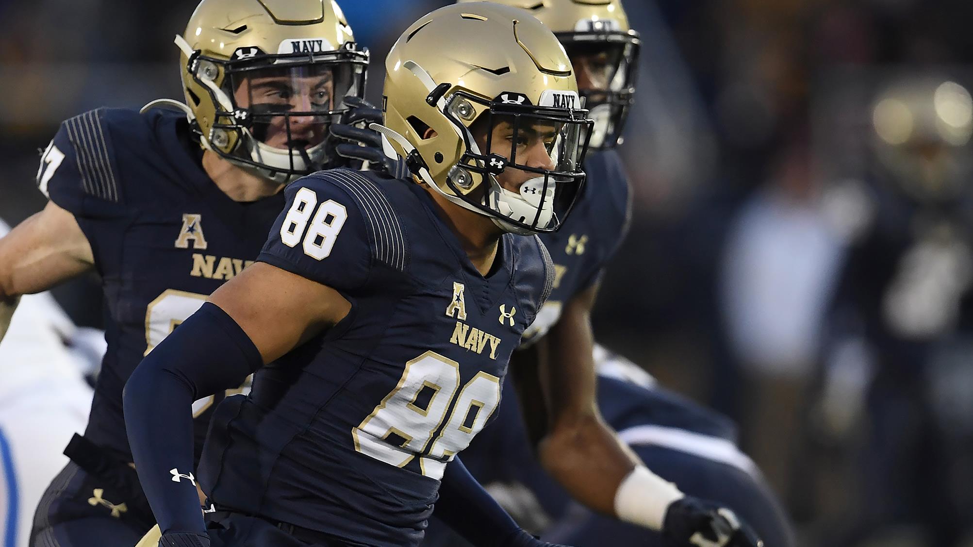 Devin Mathews - Football - Naval Academy Athletics