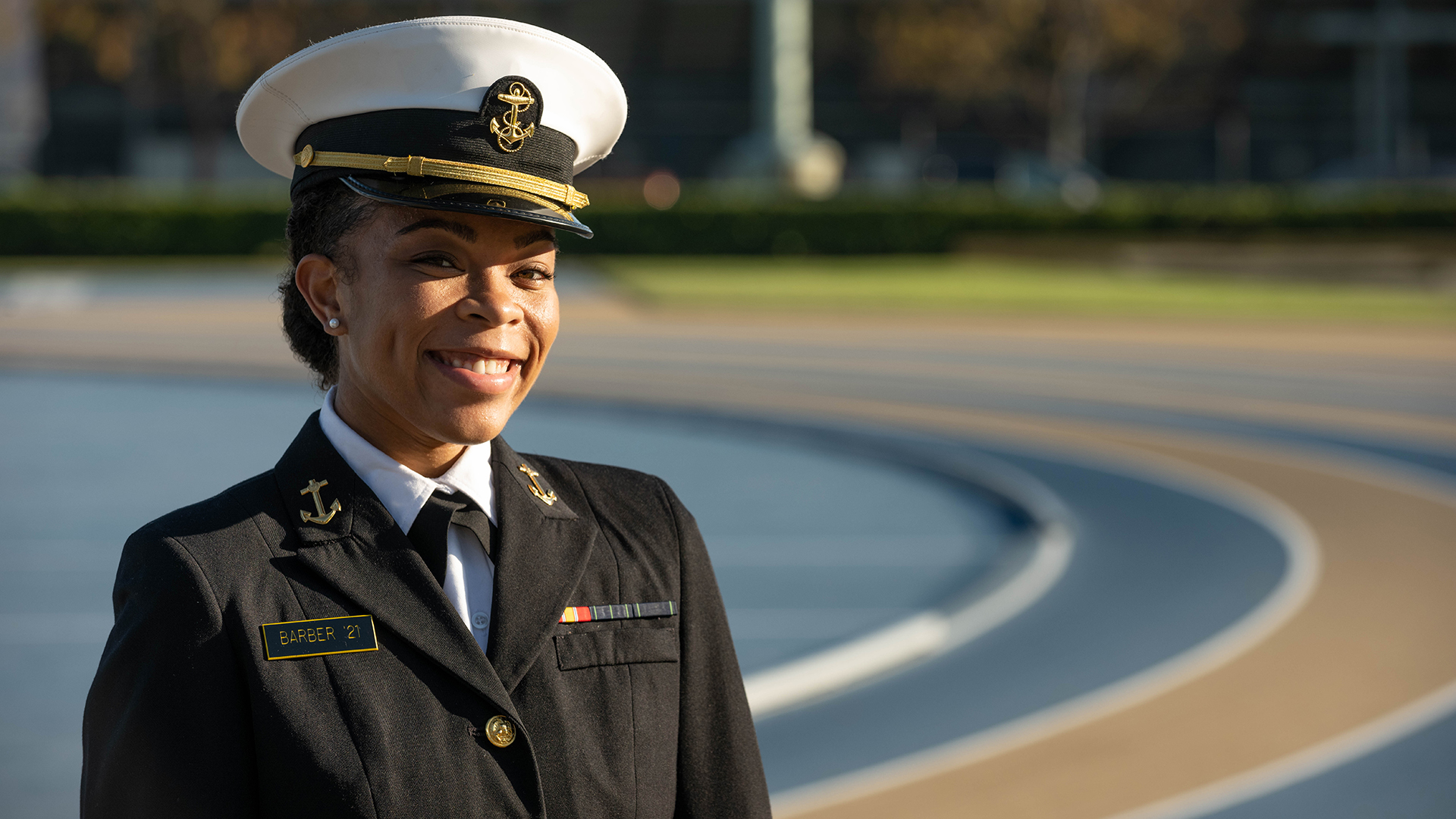 Sydney Barber - Women's Track & Field - Naval Academy Athletics