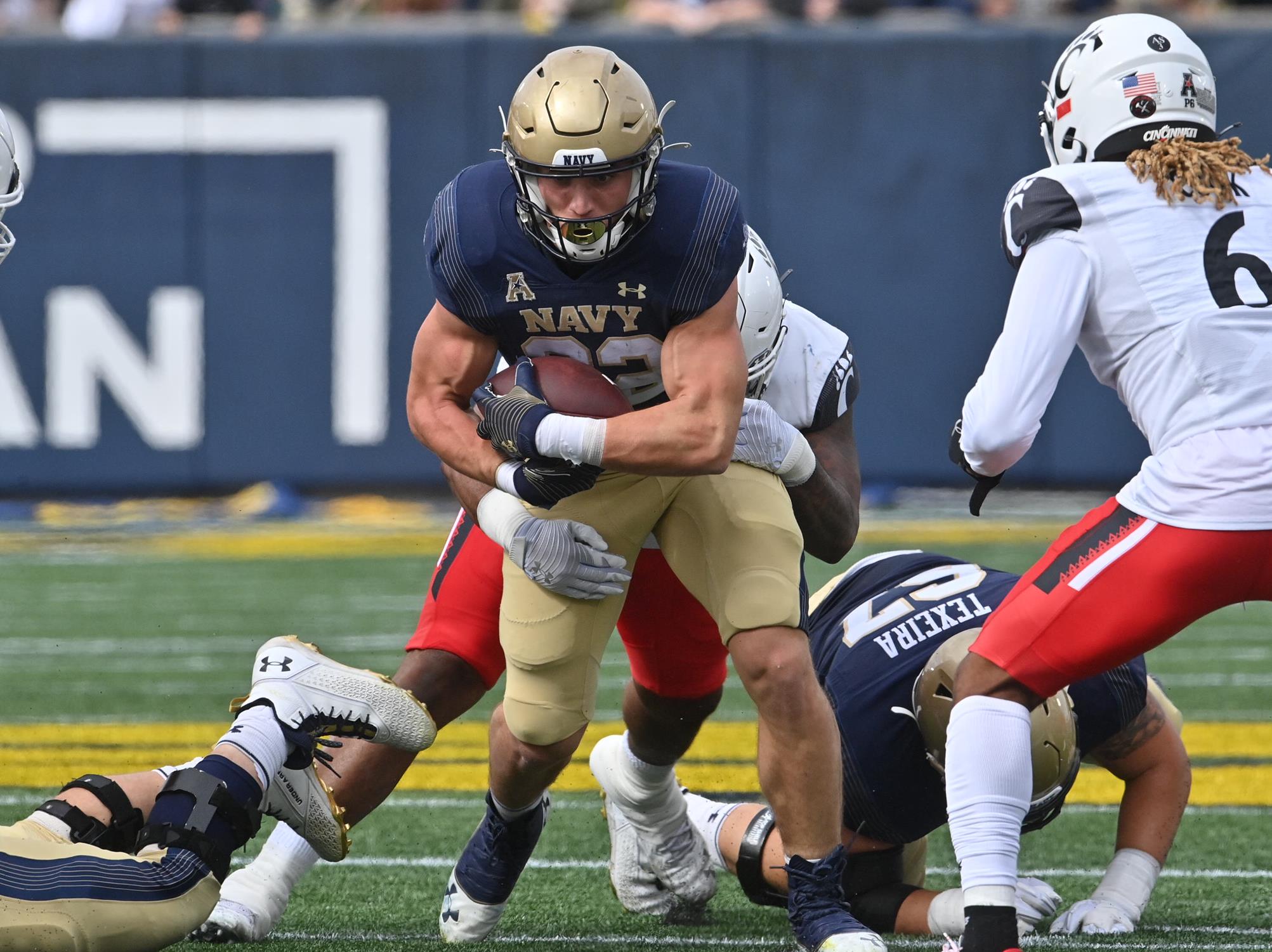 Isaac Ruoss - Football - Naval Academy Athletics