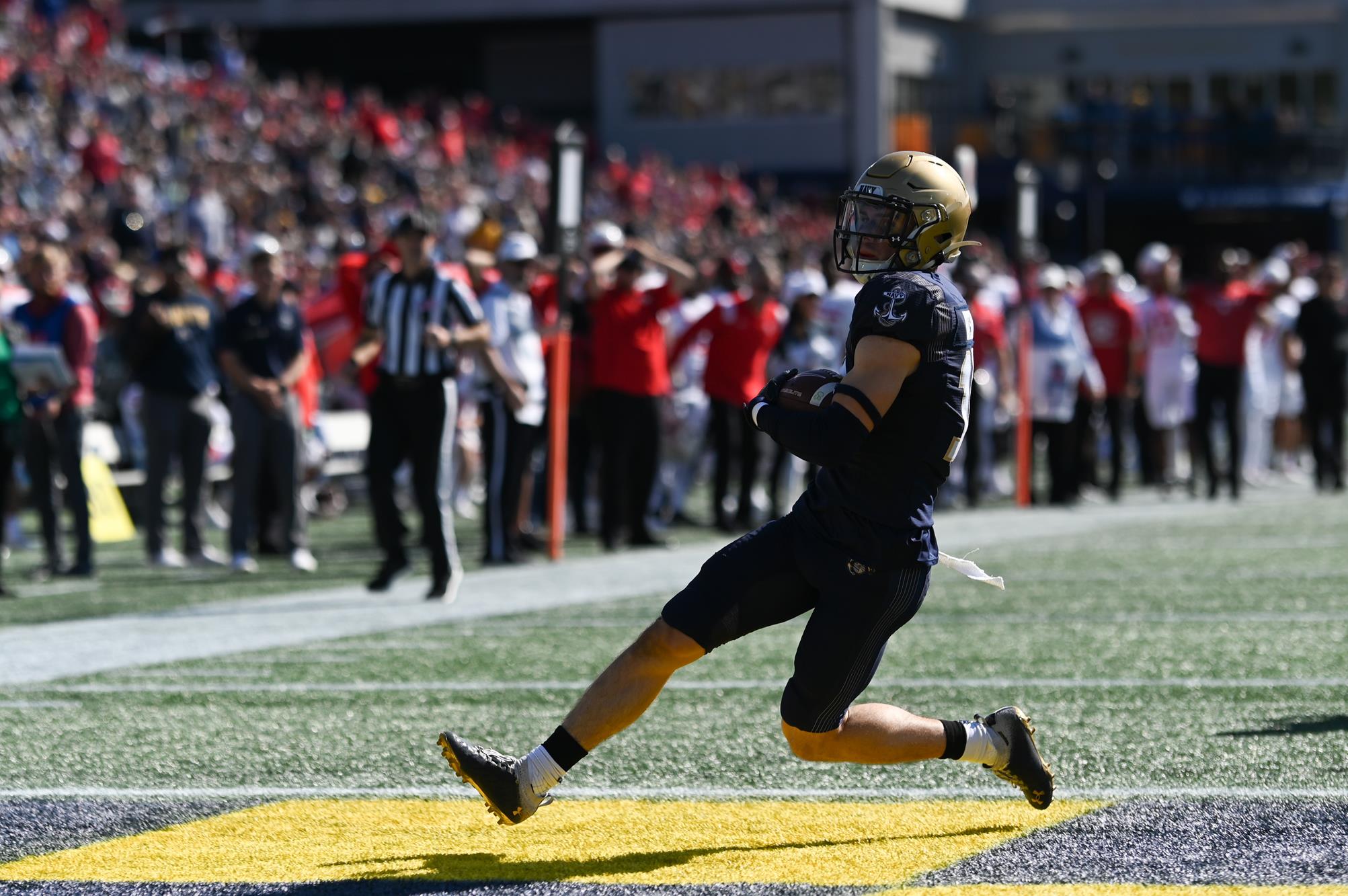 Joe Hutson - Football - Naval Academy Athletics