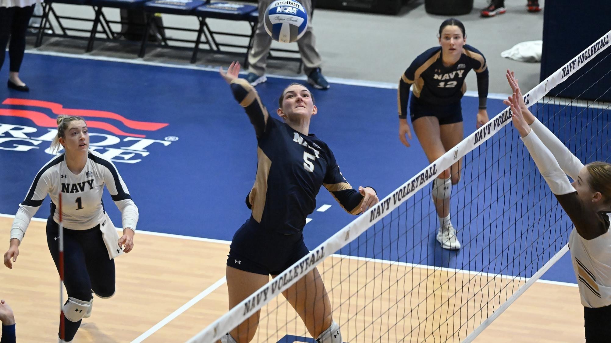 Anna Klemeyer - Women's Volleyball - Naval Academy Athletics