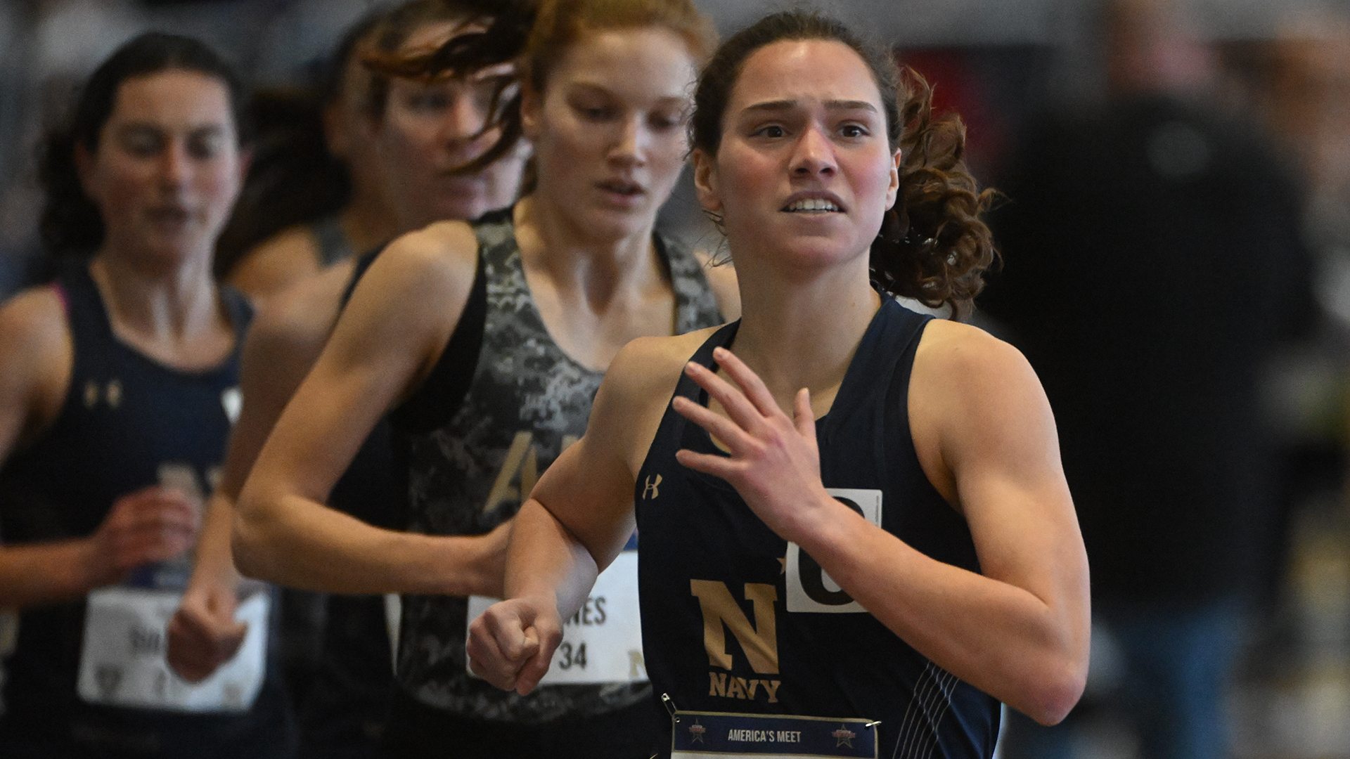 Carolyn Thurlby - Women's Track & Field - Naval Academy Athletics