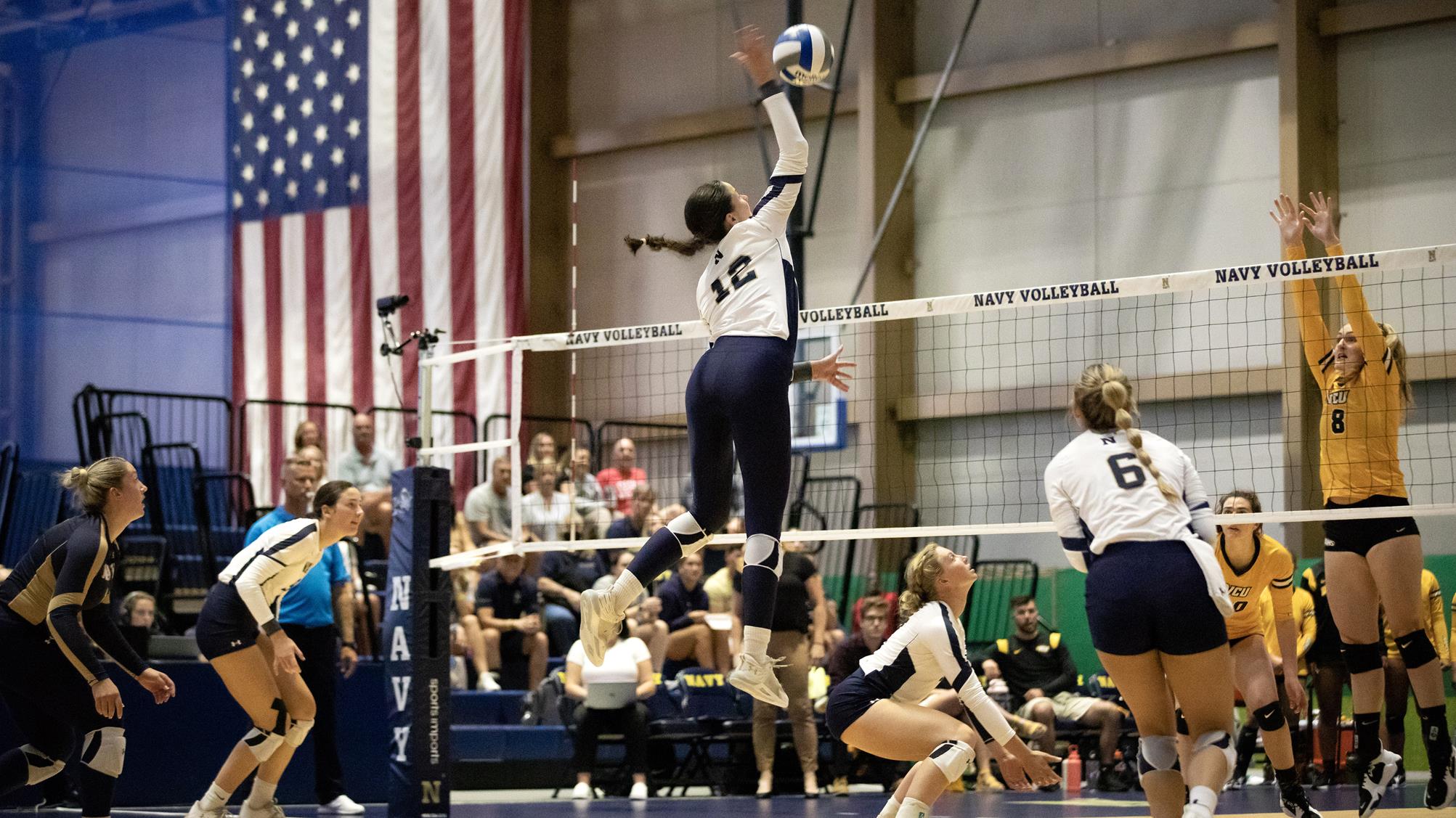 Jordan Llewellyn - Women's Volleyball - Naval Academy Athletics