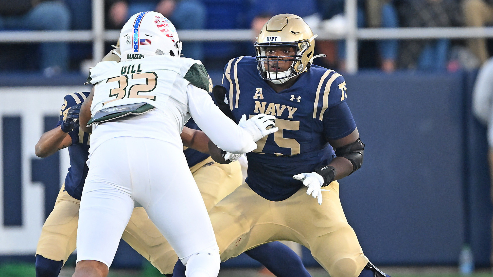 Sam Glover - Football - Naval Academy Athletics