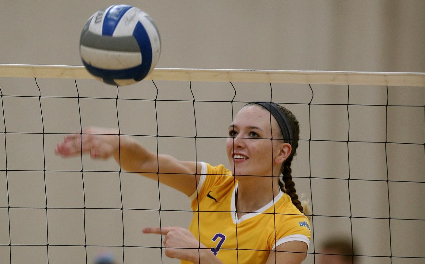 Julia Cavanaugh - 2020 - Women's Volleyball - Nazareth University Athletics